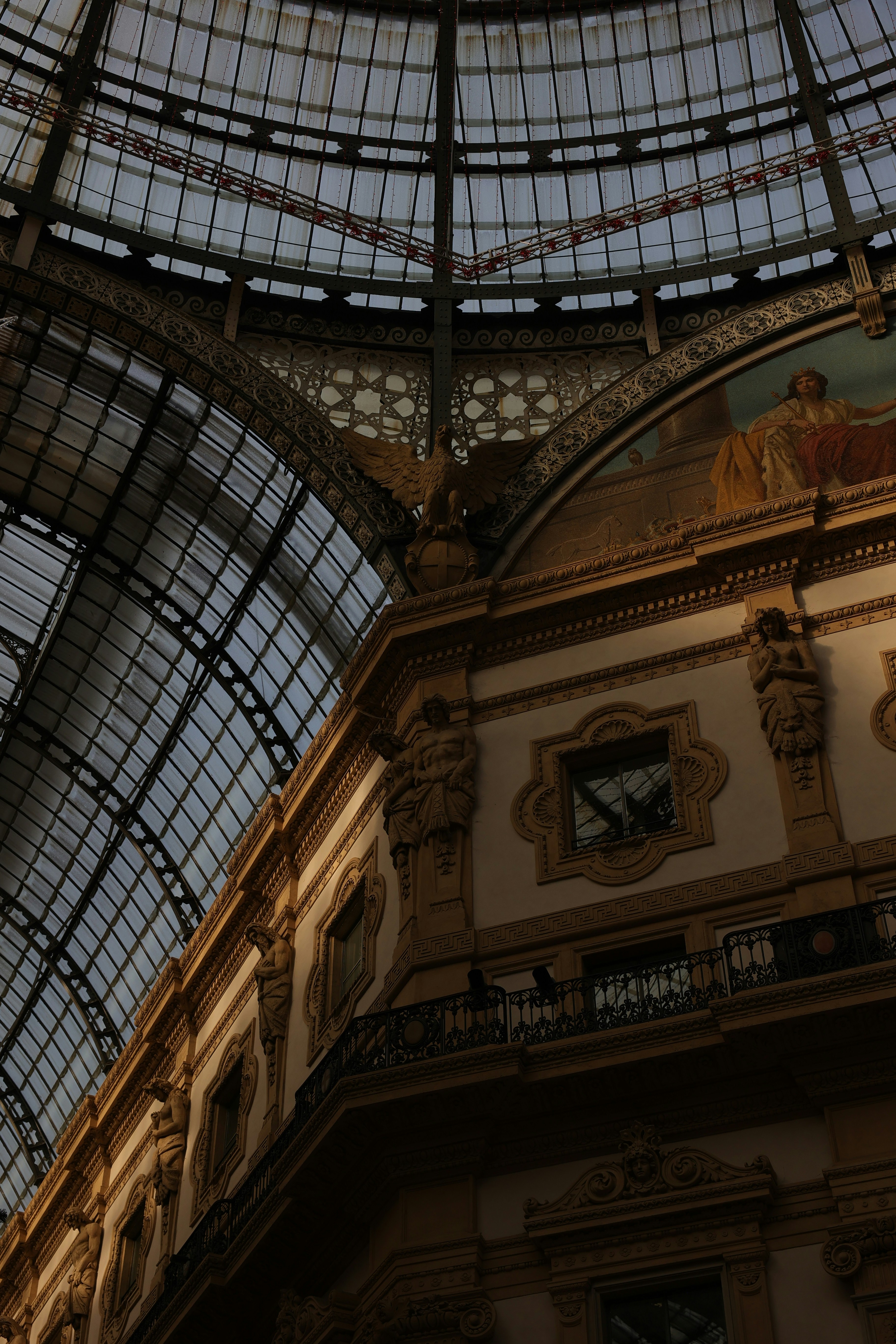 Glass Dome and Baroque Facade: An Opulent Interior Portrait