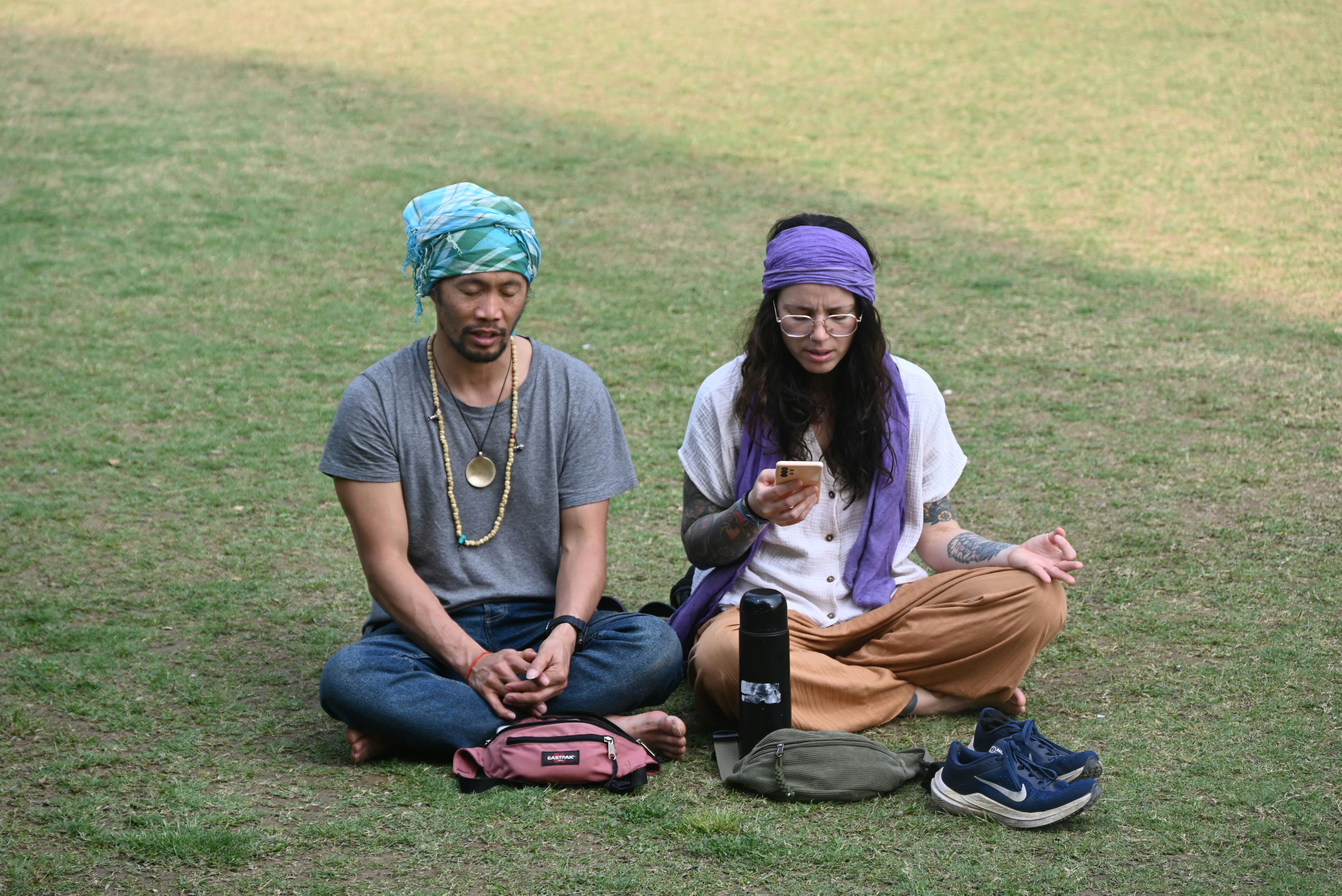 Calm Conversation in the Park: Paired Silhouettes in Cozy Yoga-Lounge Vibe
