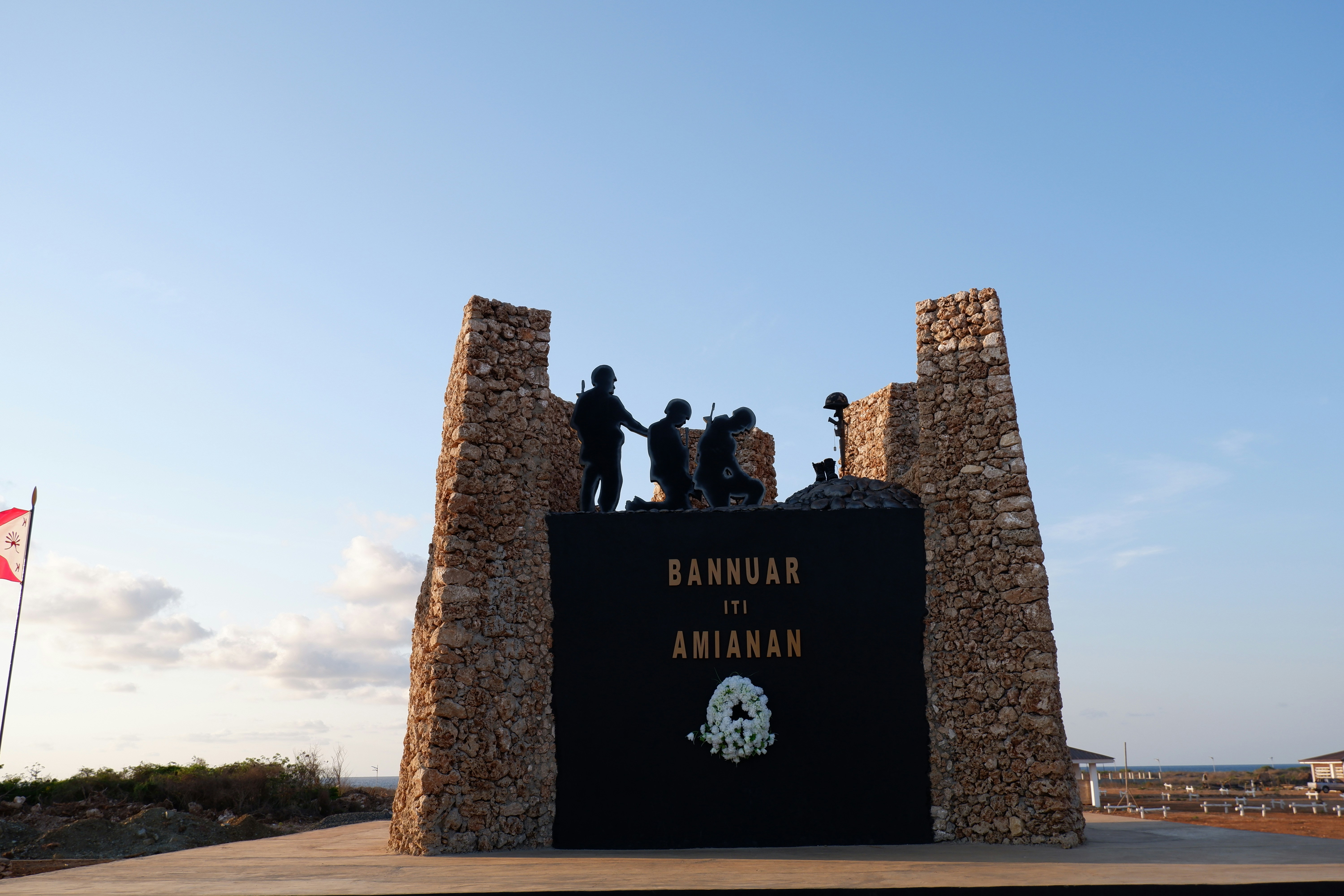 Statues at the Sea Gate: A Silhouette Tribute
