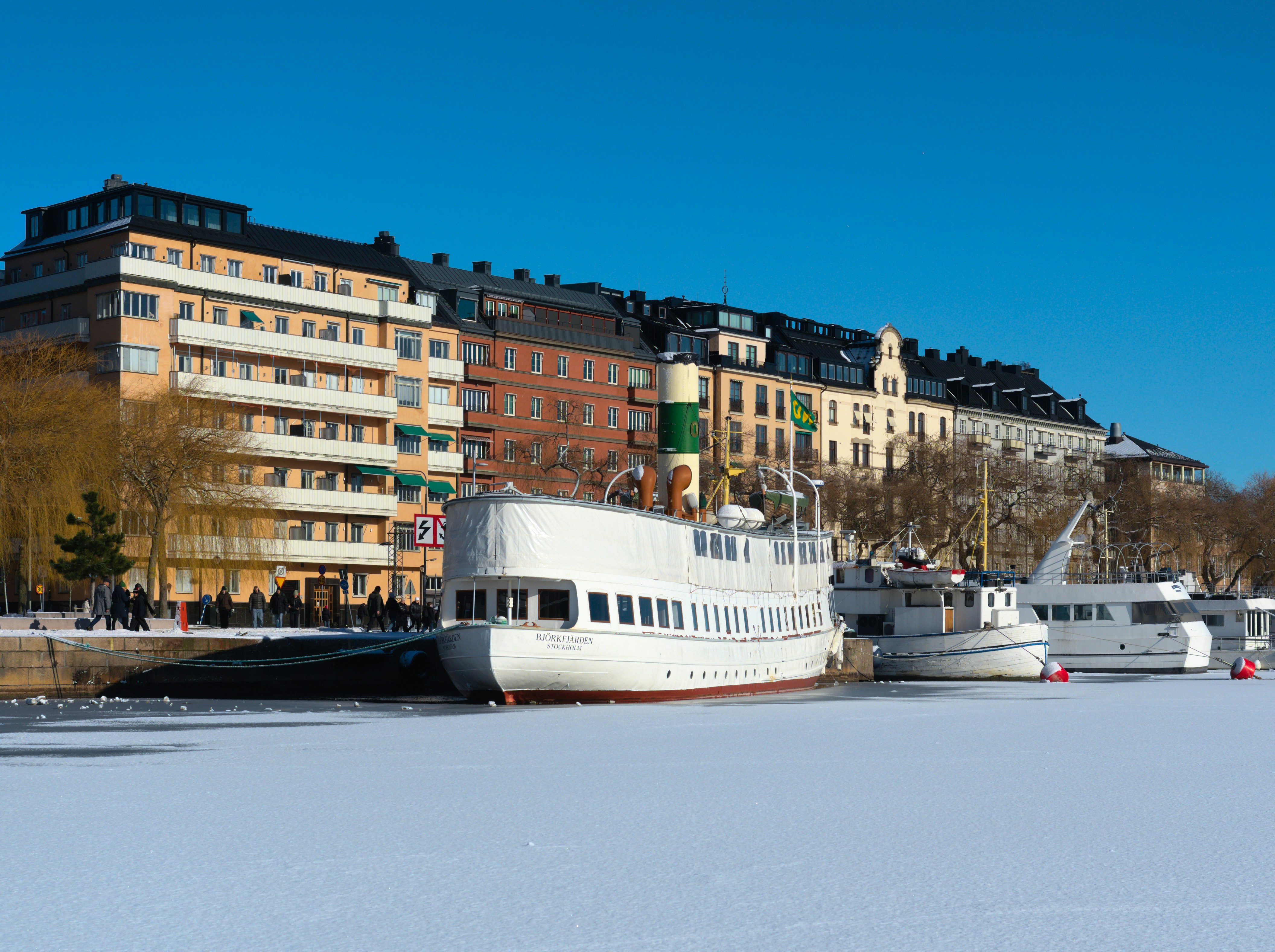Harborfront with Frosted Quiet and Colorful Riverside Apartments