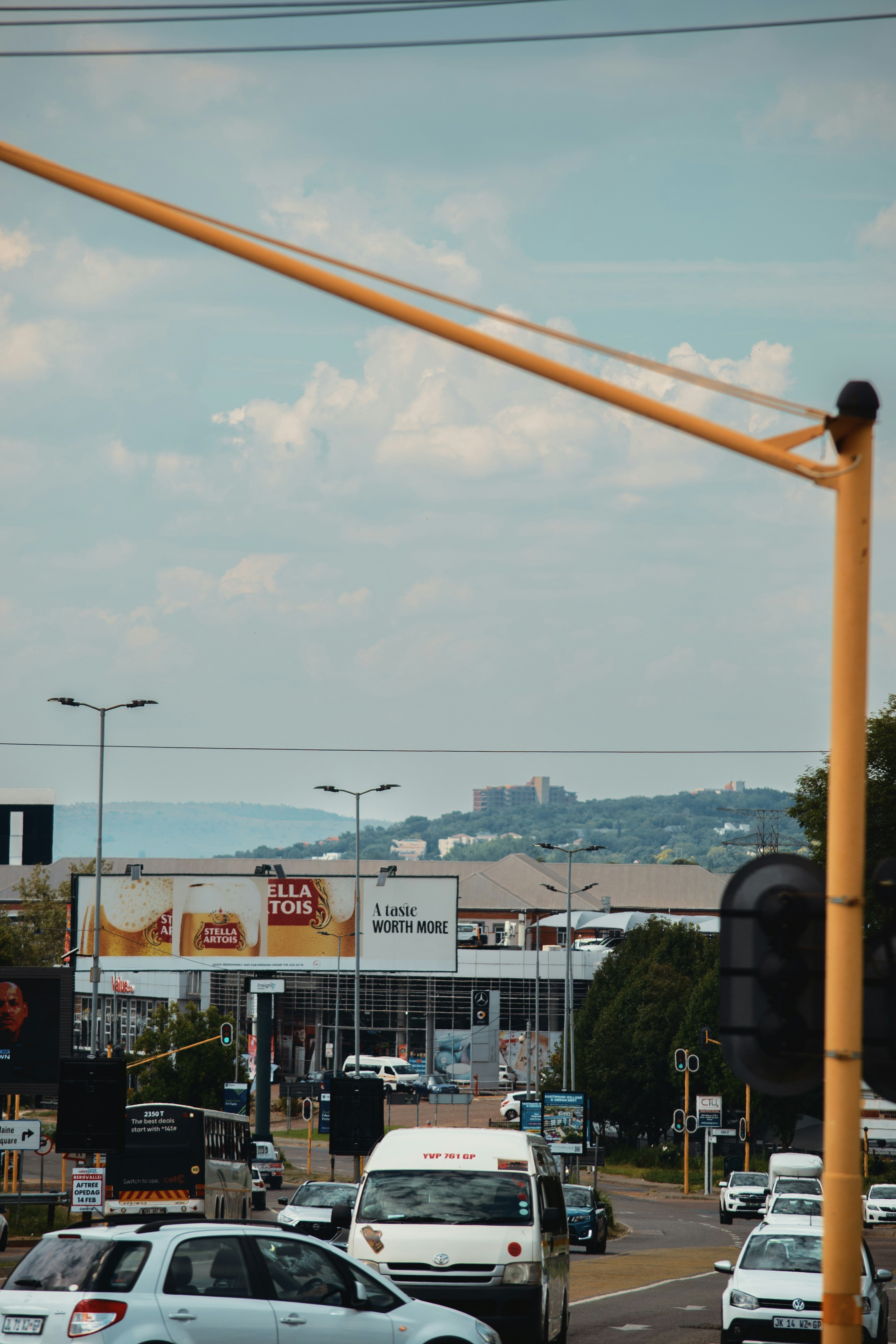 Urban Transit: A Quiet Moment Above the Busy Boulevard