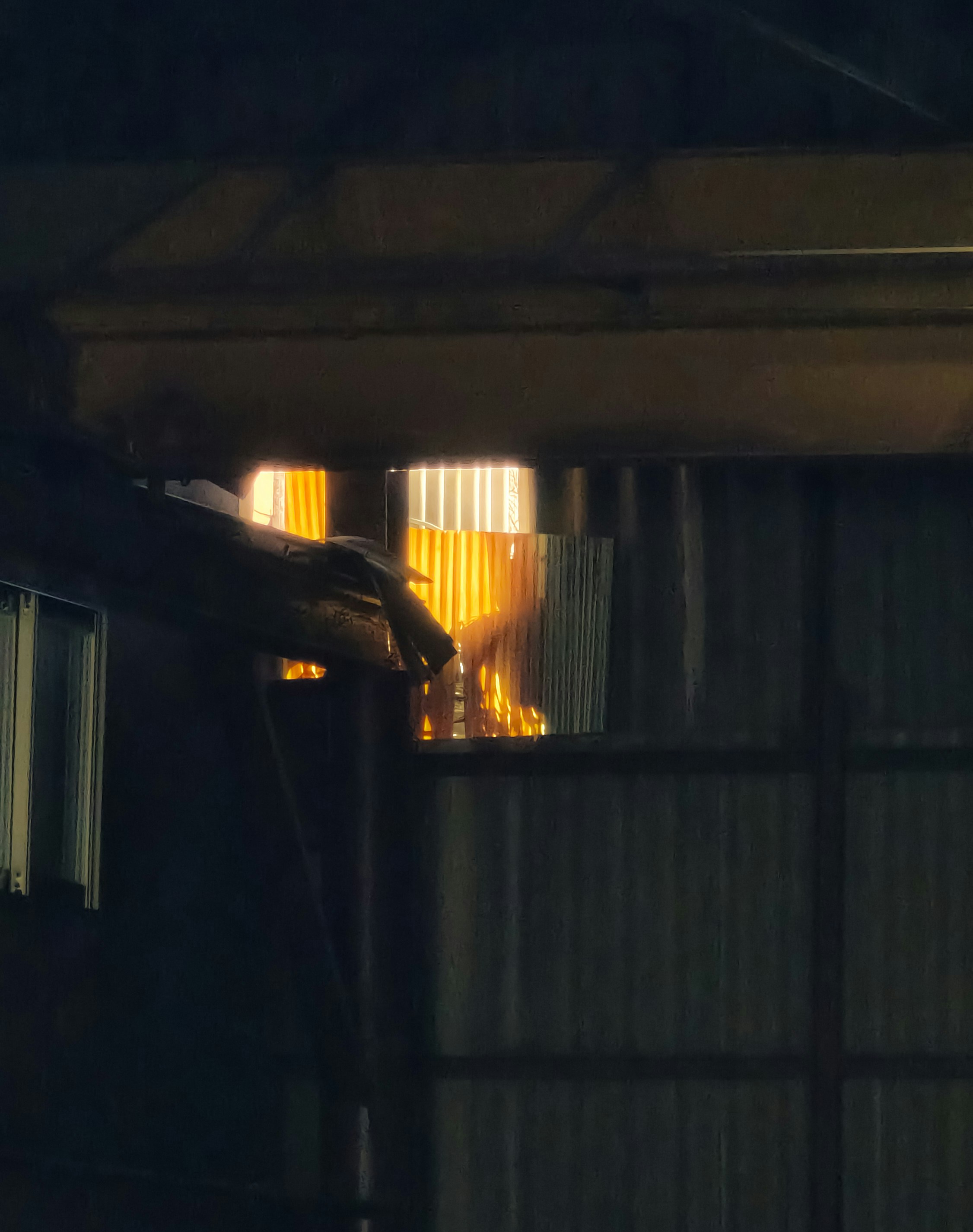 Hidden Light Between Corrugated Walls