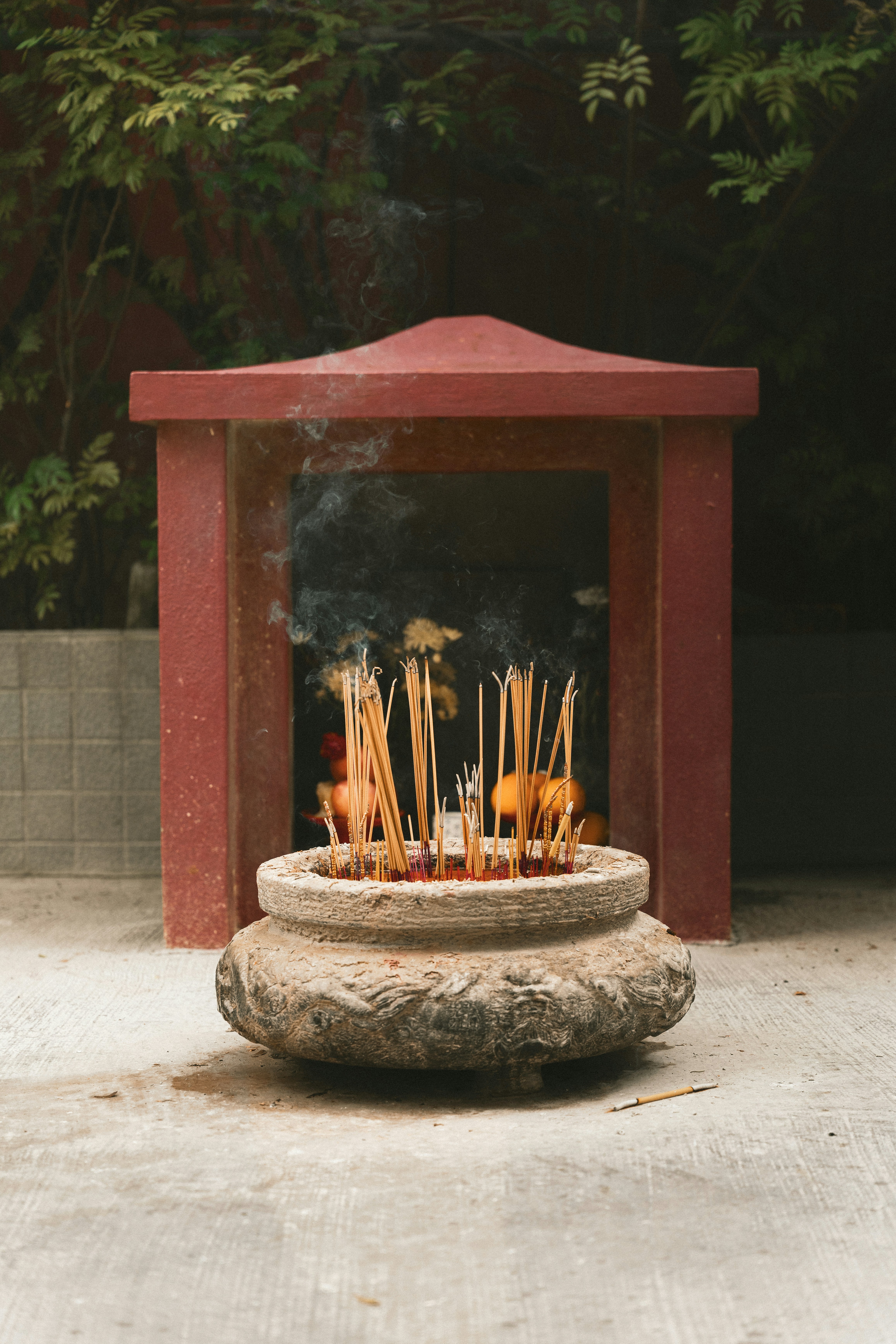 Center of Tranquil Smoke: Incense Shrine in a Quiet Courtyard
