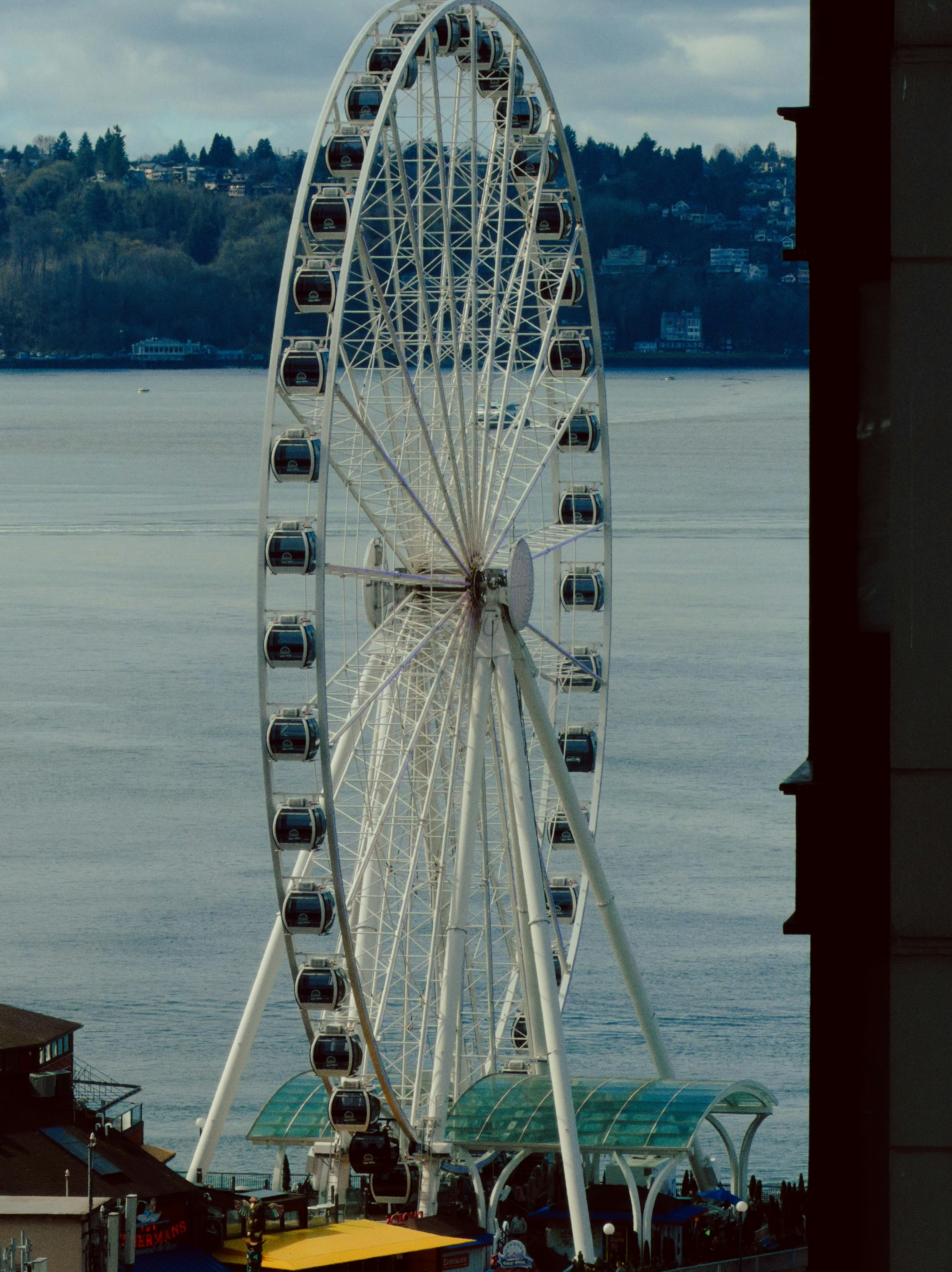 Giant Wheel Over Puget Sound: A Farewell to Daylight
