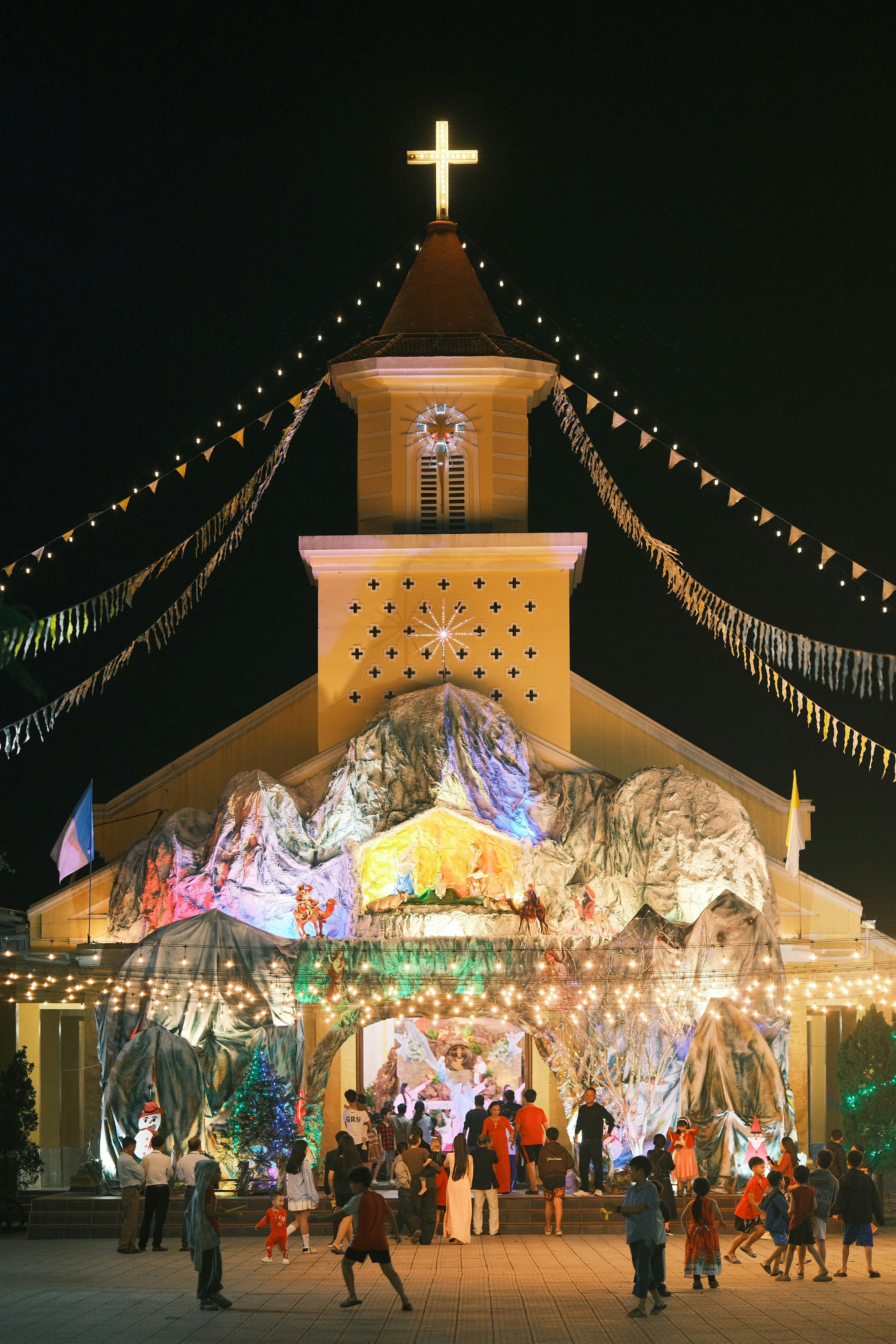 Night Nativity at the Lantern-Decorated Church