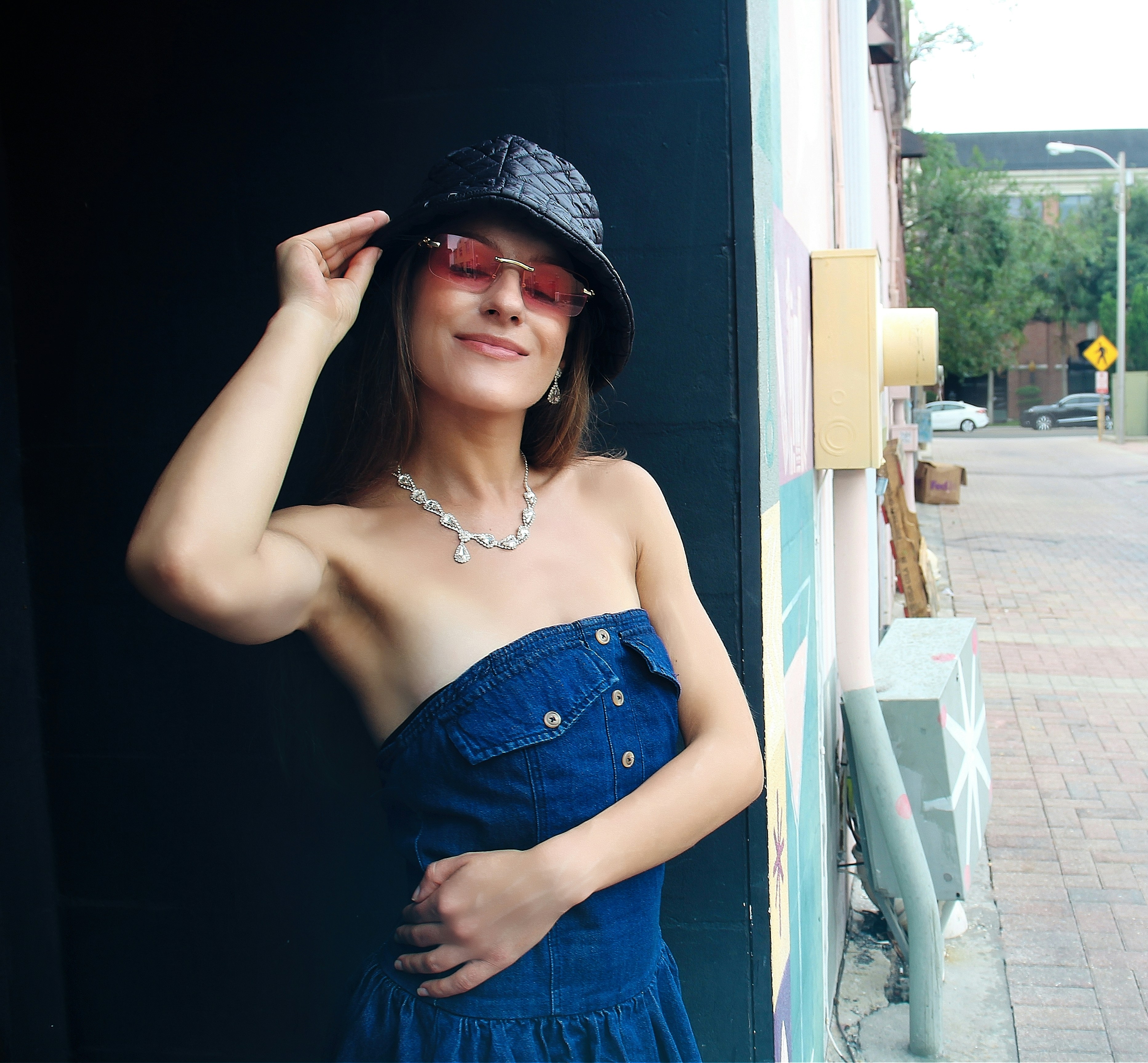 Sunlit Confidence: A Stylish Reveal in a City Corridor