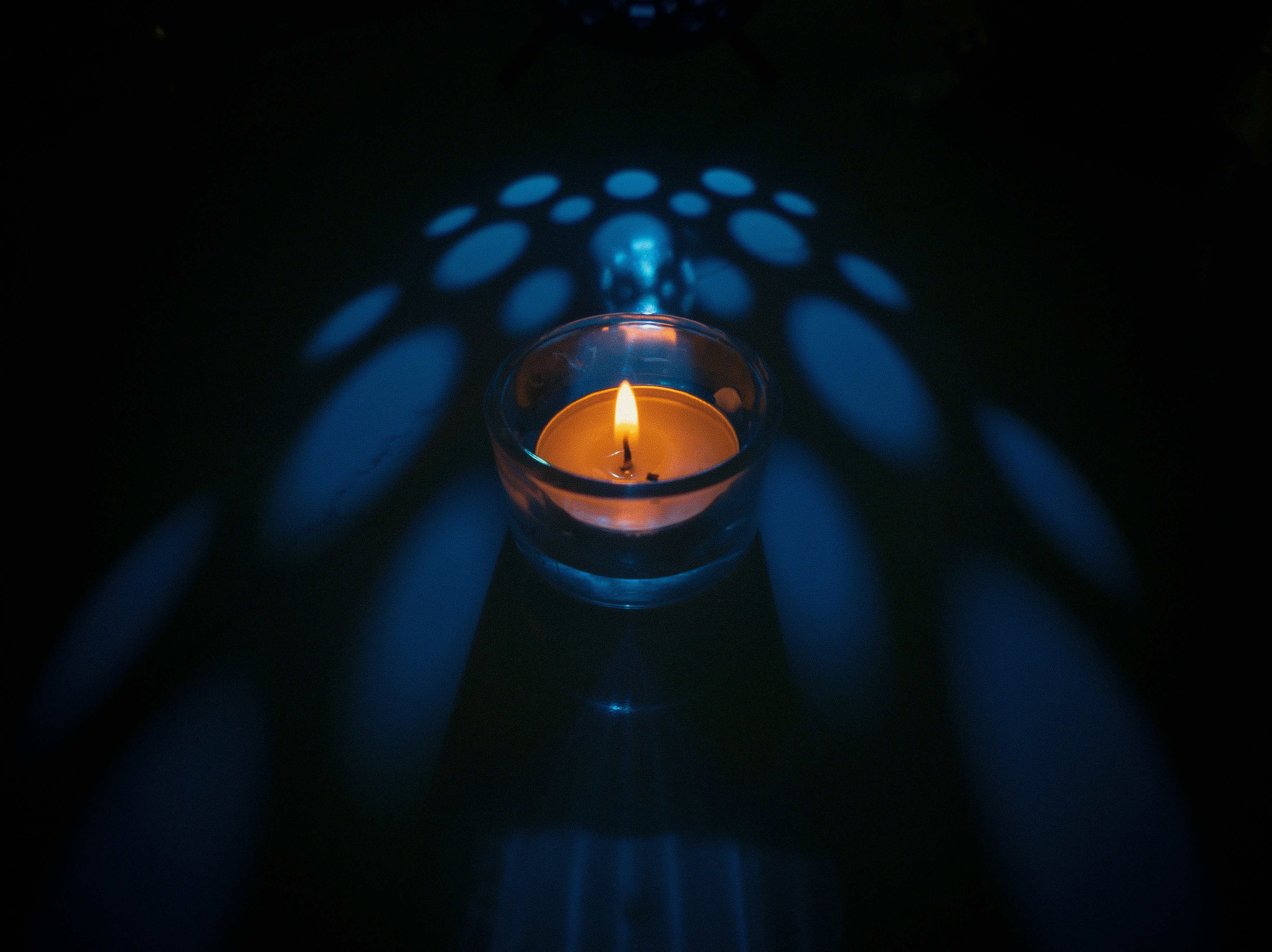 Candlelit Prism: Blue Shadows Cast by a Simple Flame