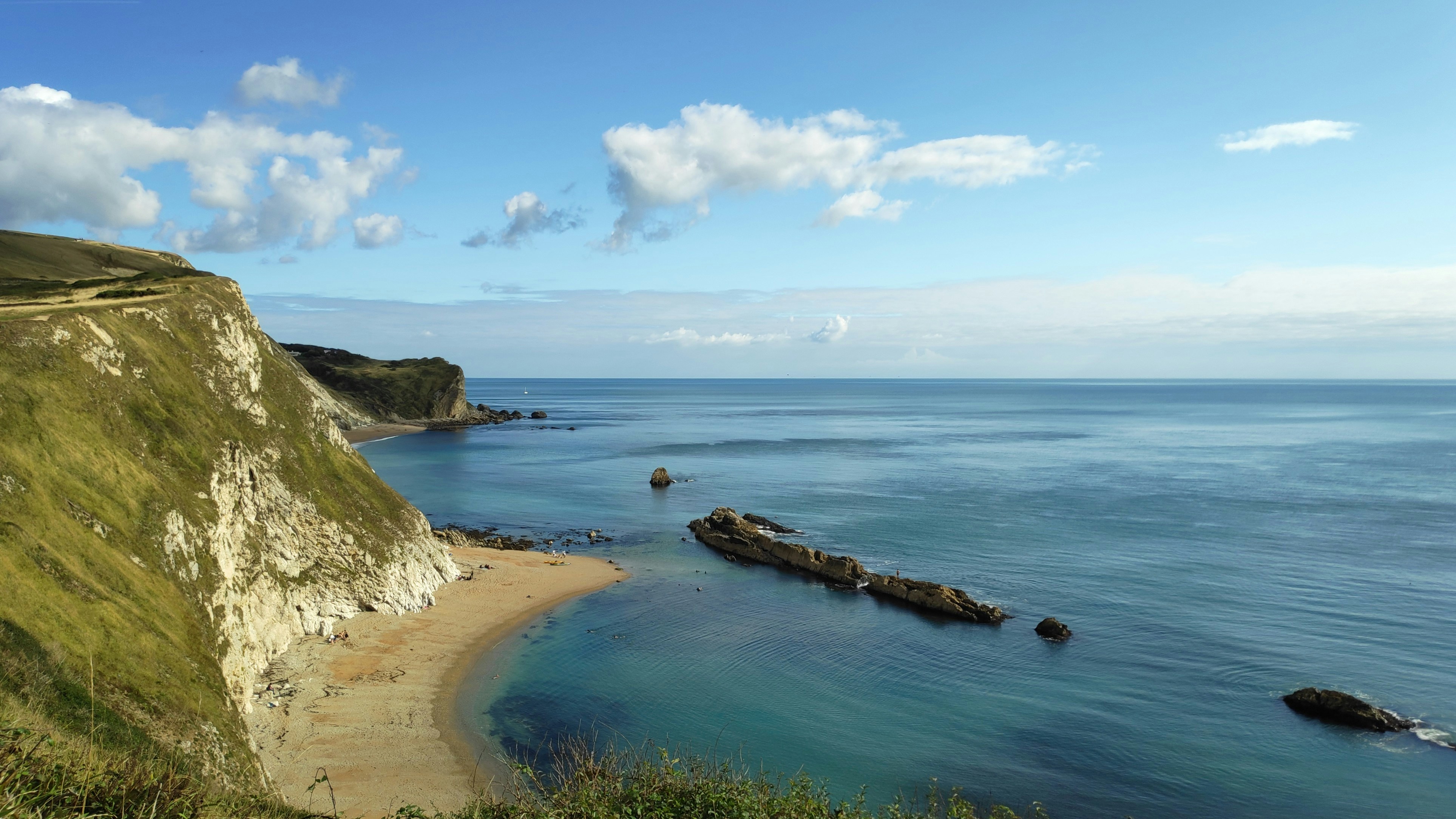 Cliffside Beach at Dusk: Quiet Atlantic Edge