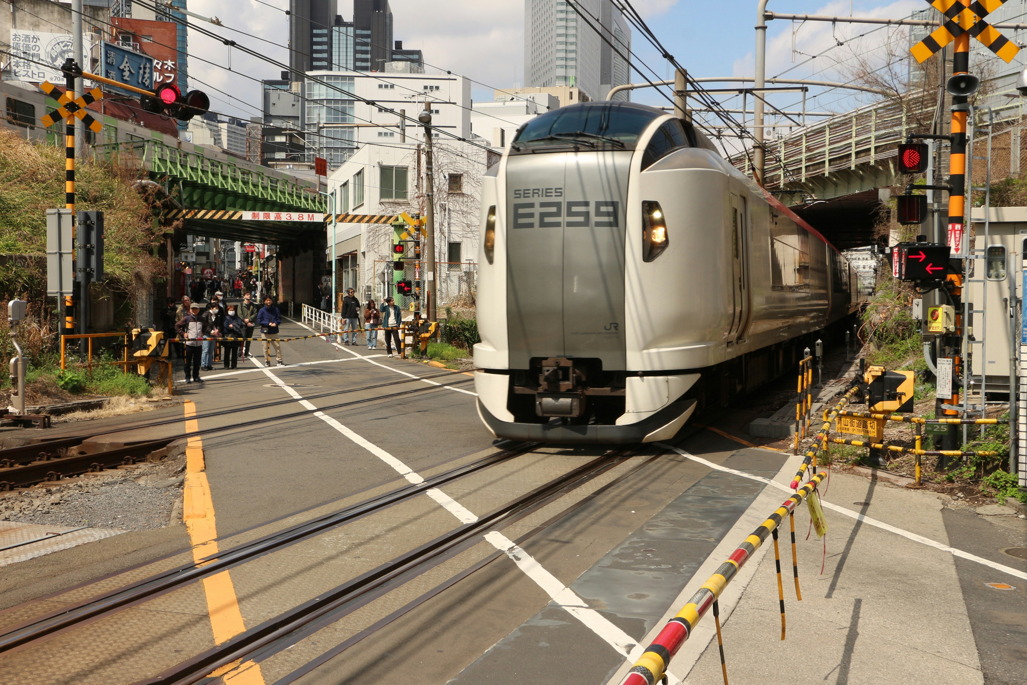 Silver Bullet at the City Crossing