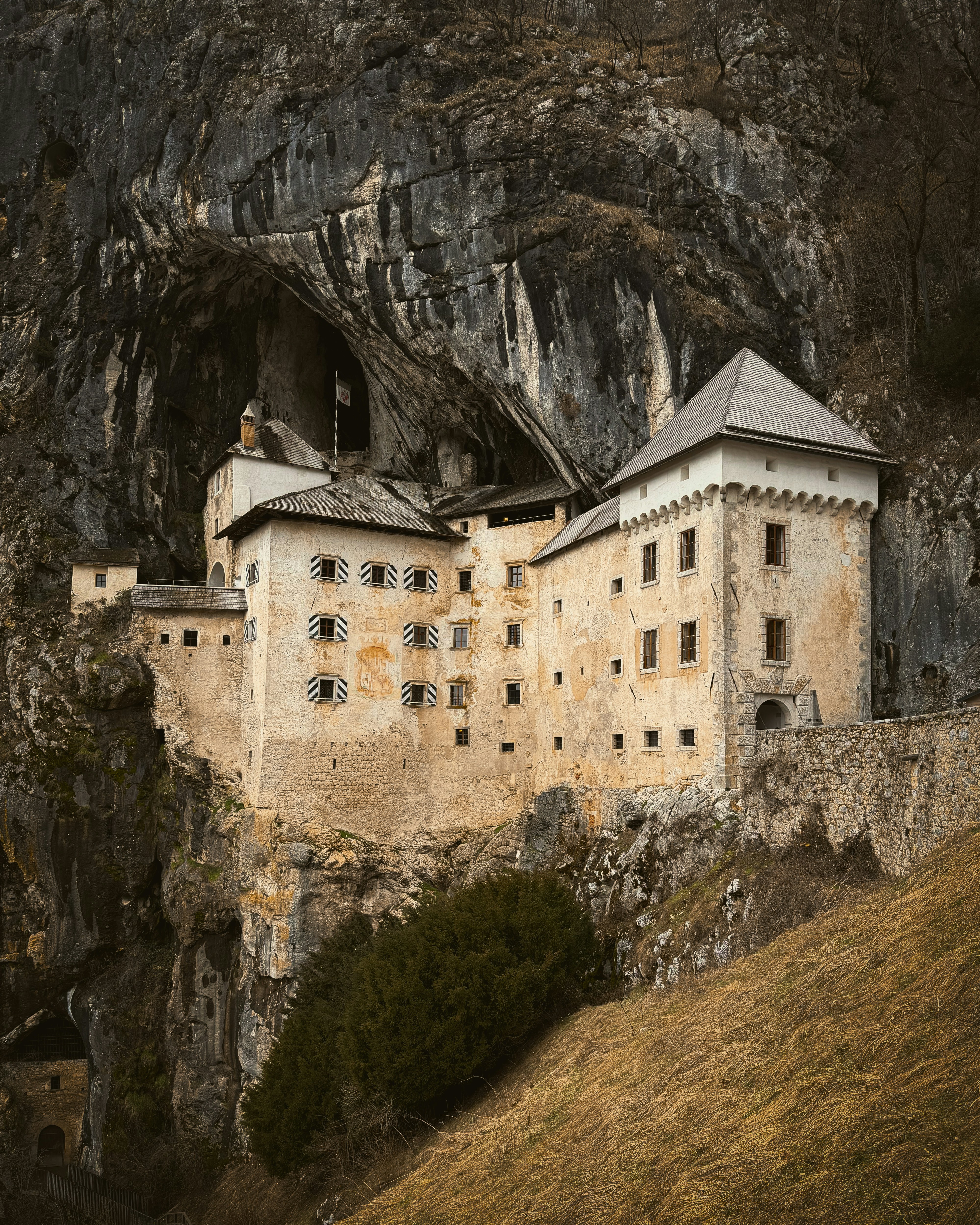 Castle in the Cliff: A Fortress Carved from Stone