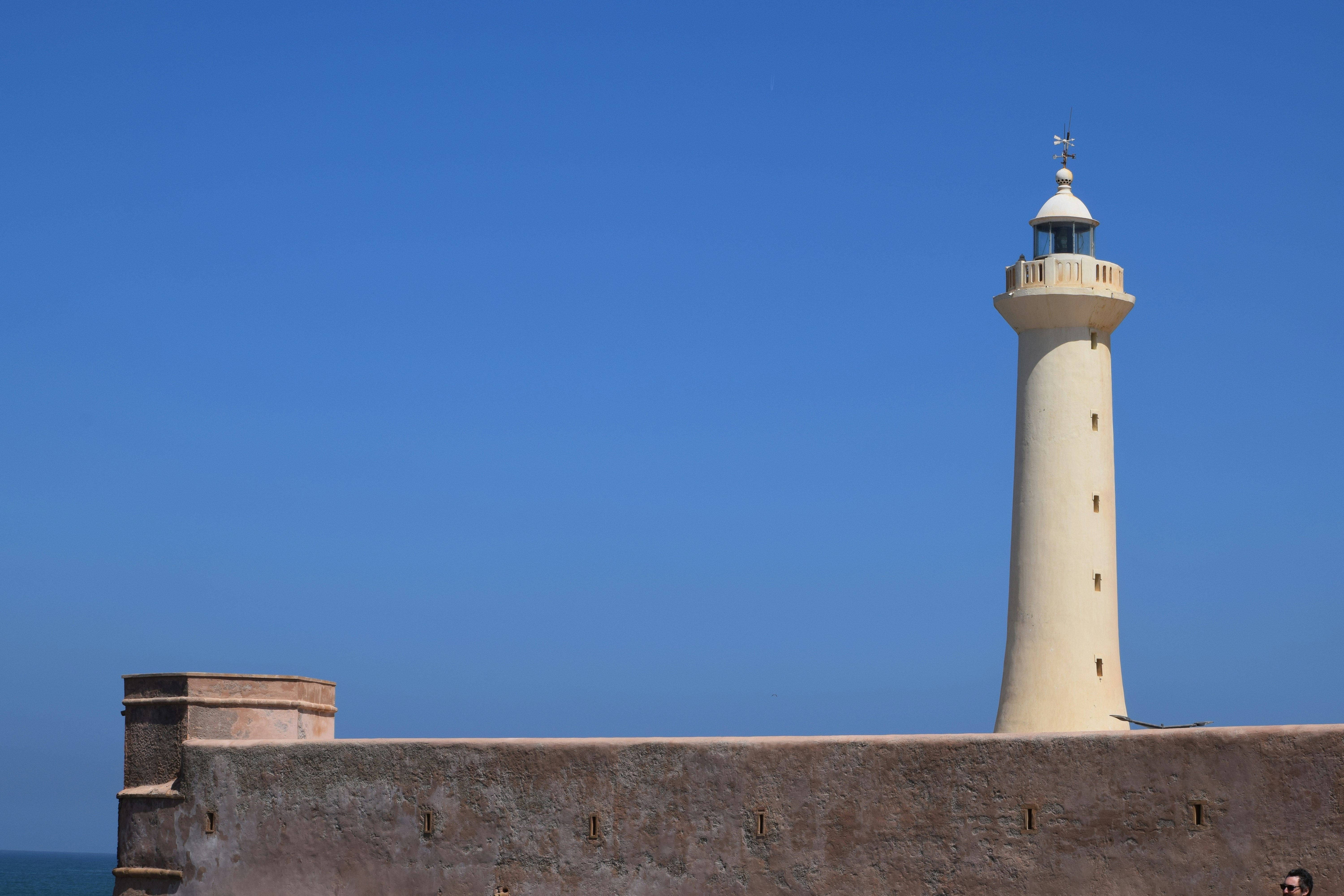 Beacon Above the Sea: A Quiet Standby of the Lighthouse