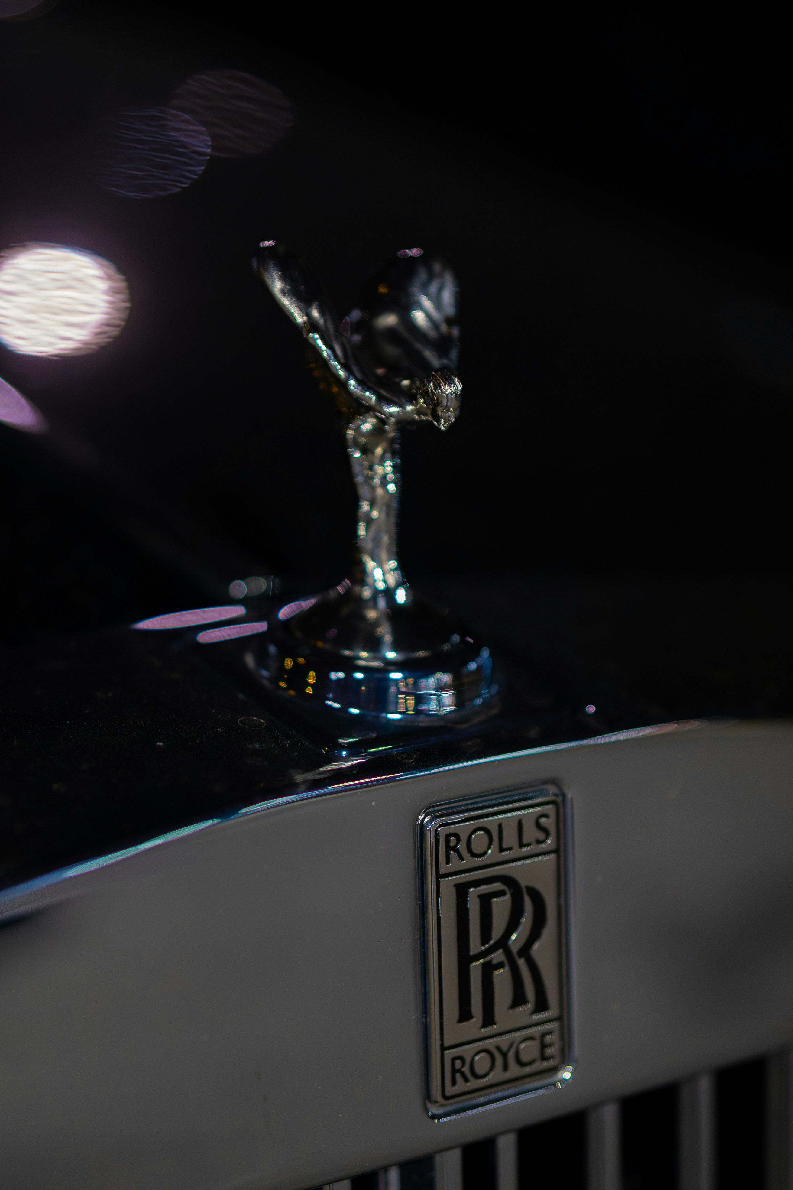 Rolls-Royce Spirit: The Hood Ornament in Velvet Darkness