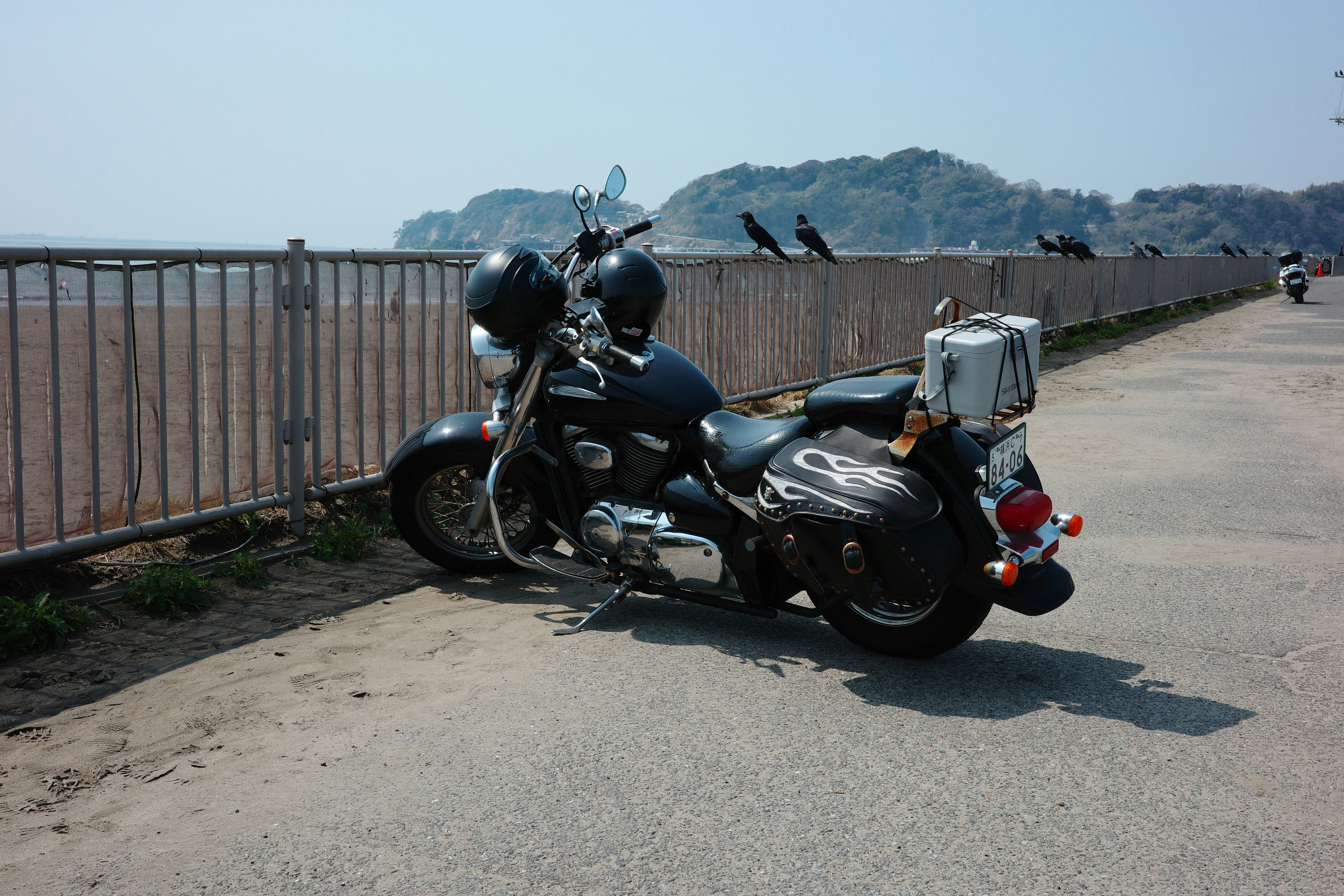 Moto by the Sea Gate: A Quiet Coastal Ride