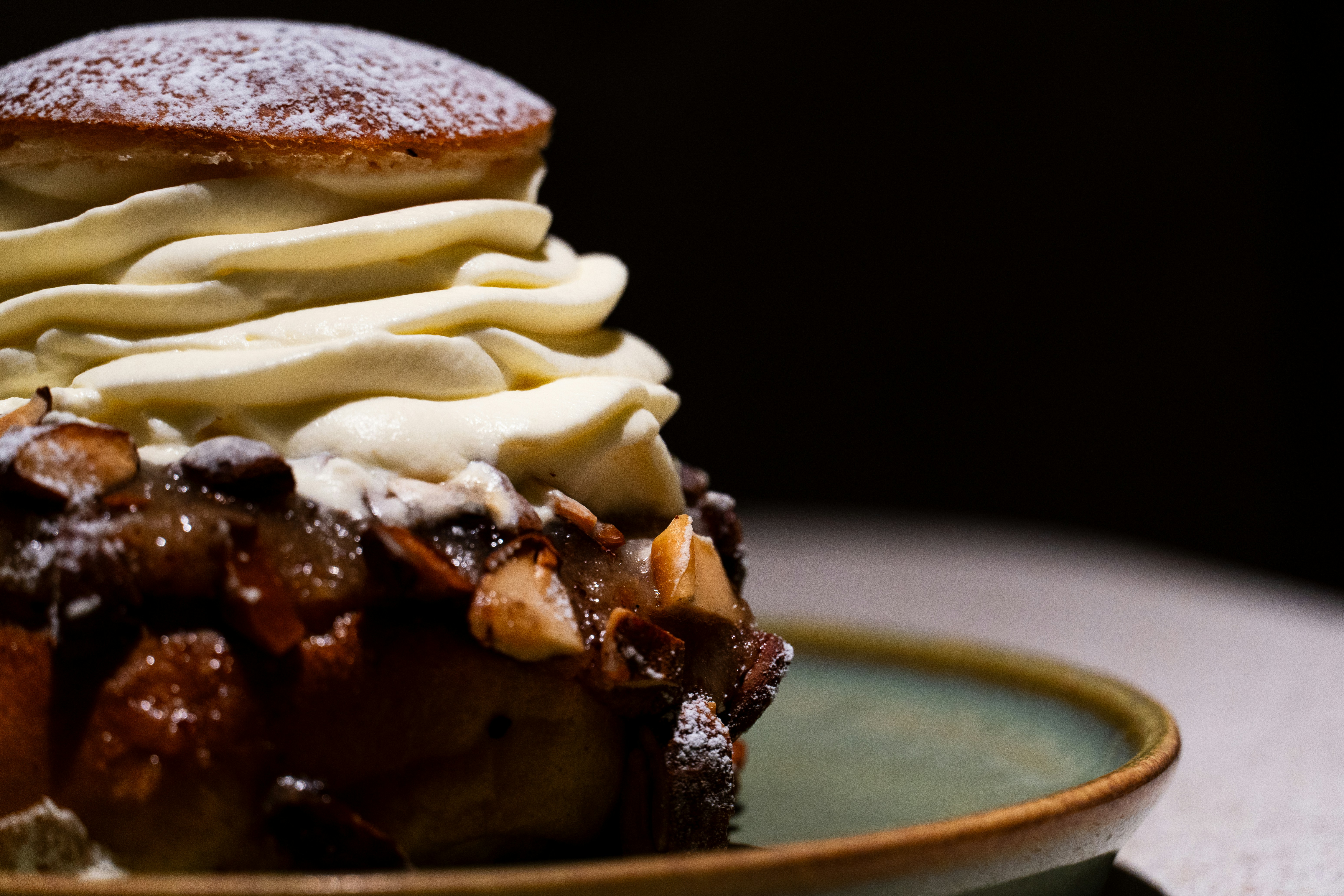 Creamy Summit: A Deglazed Crown atop a Chocolate Stack