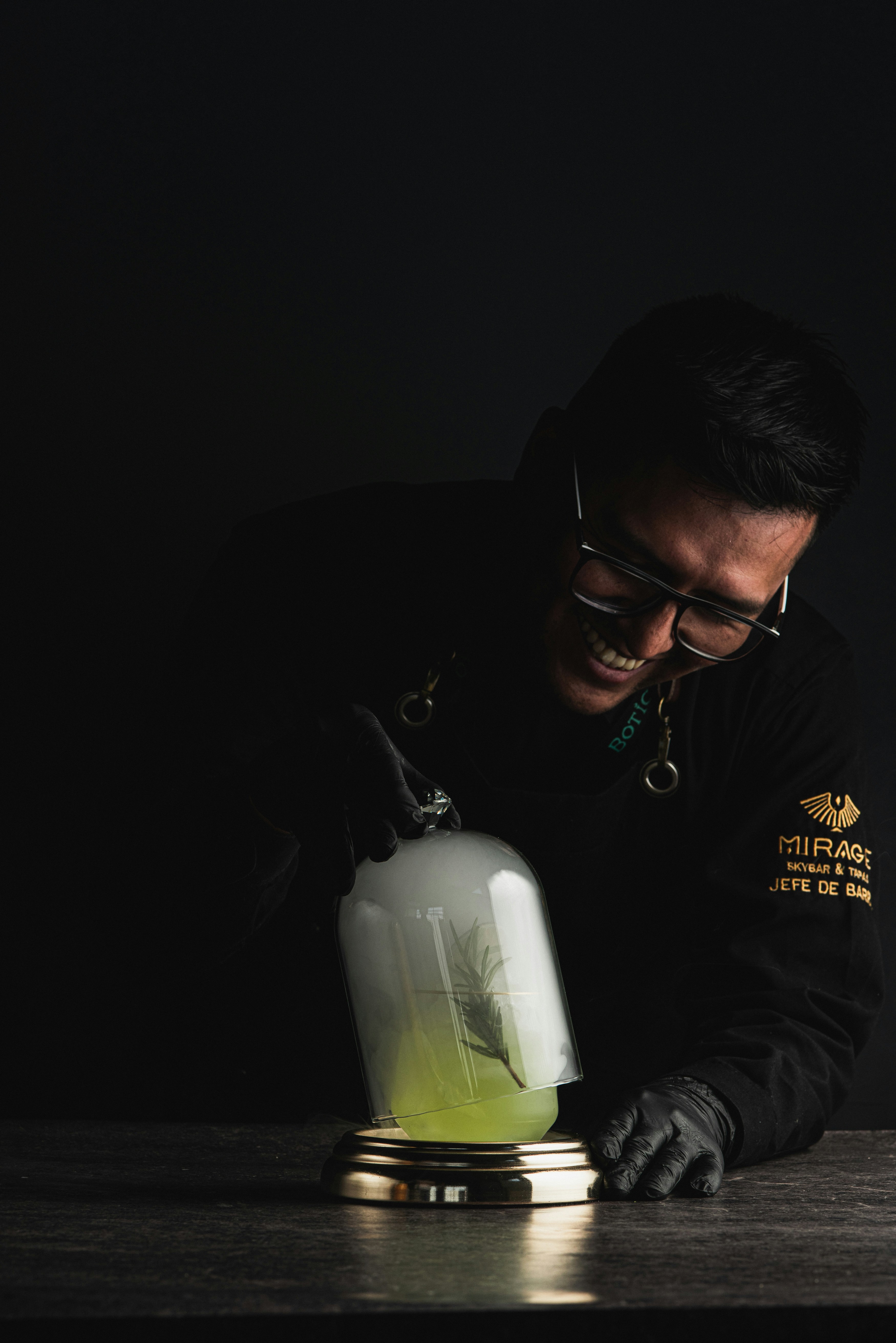 Glowing Glass Dome: A Chef’s Experiment at Dim Light