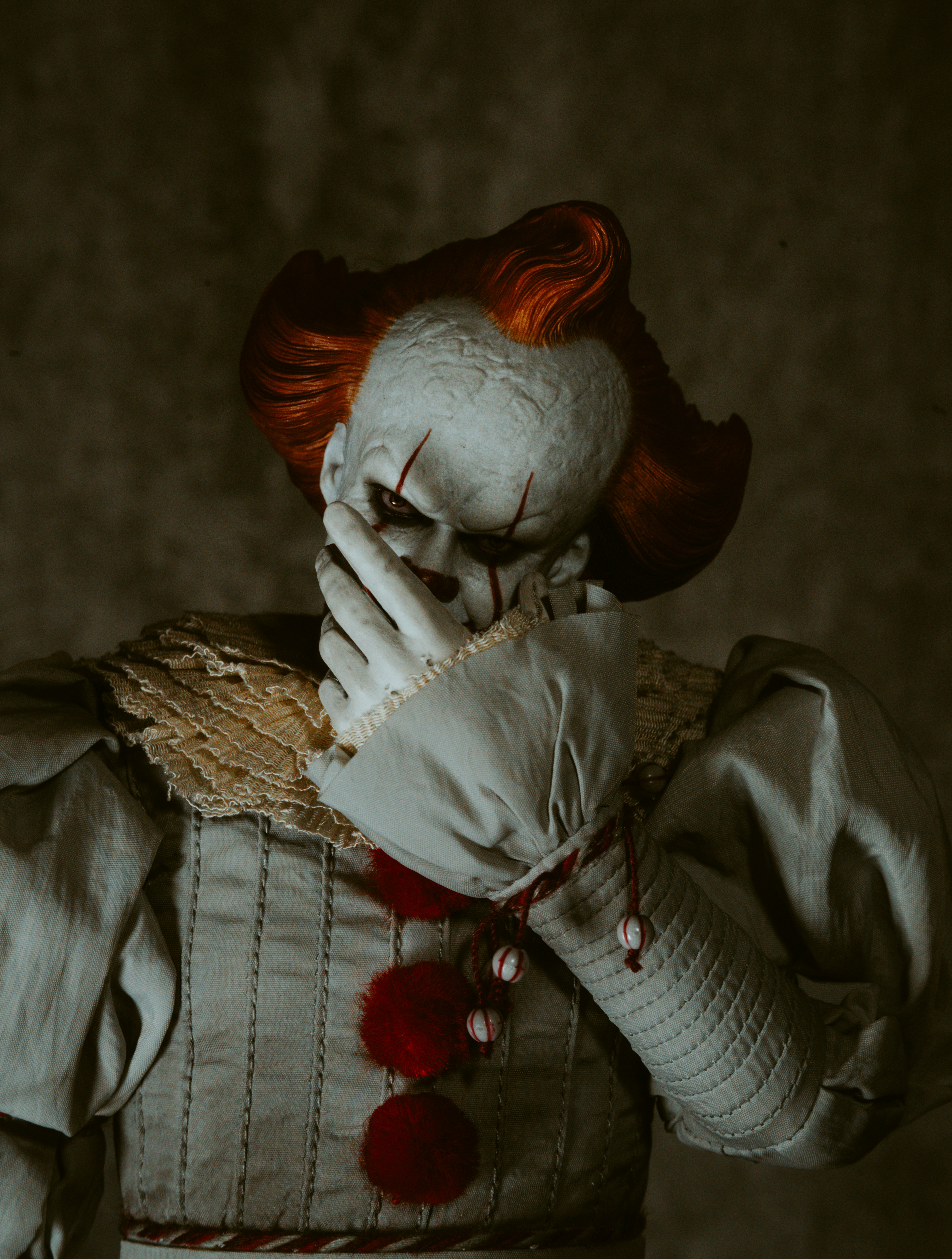 Eyes Behind the Veil: A Pennywise Pause