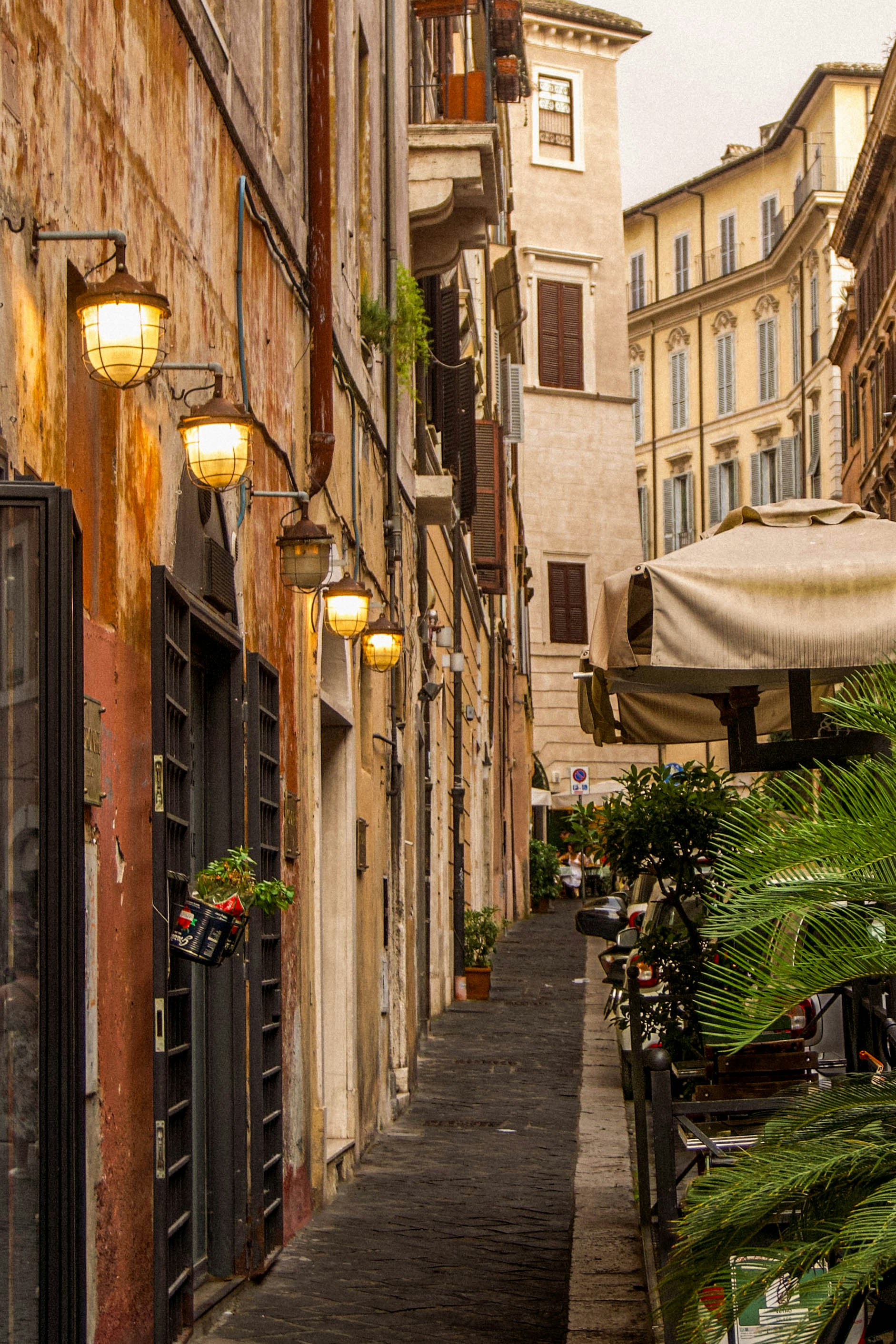 Lantern-lit Alleyway in a European Calle