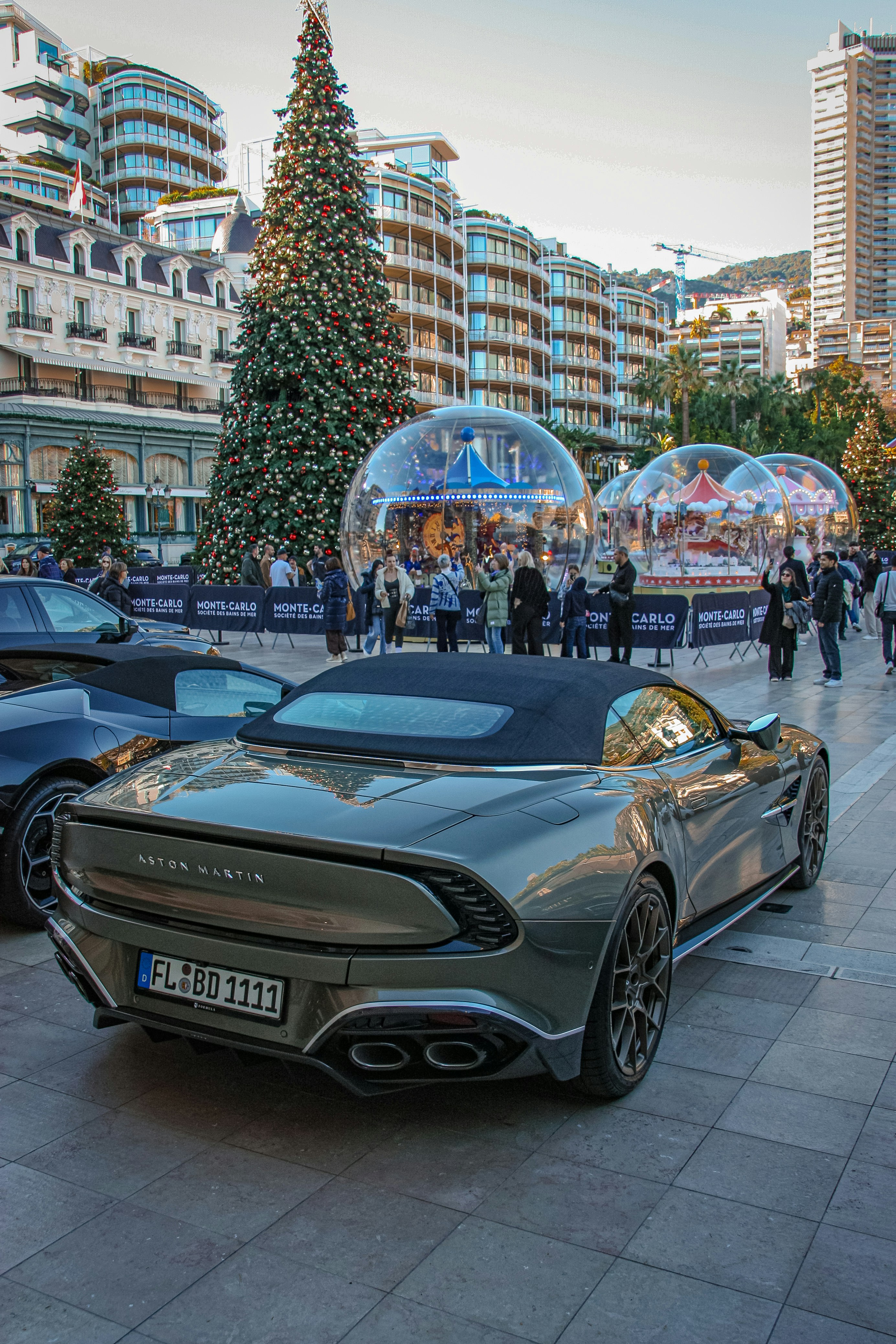 Luxury in the Plaza: Aston Martin Rides the Christmas Arc