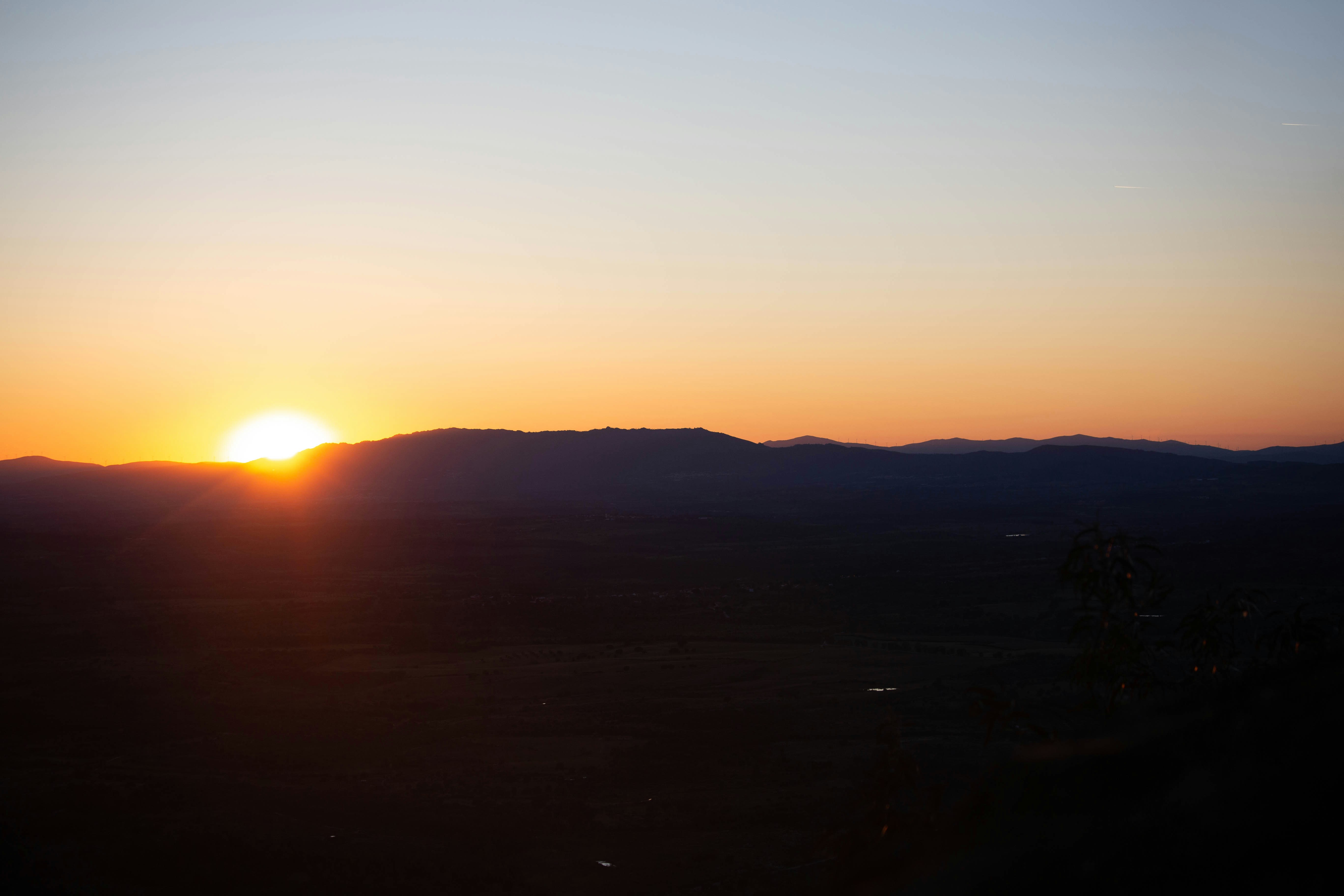 Dawn Breaks Over the Quiet Rim