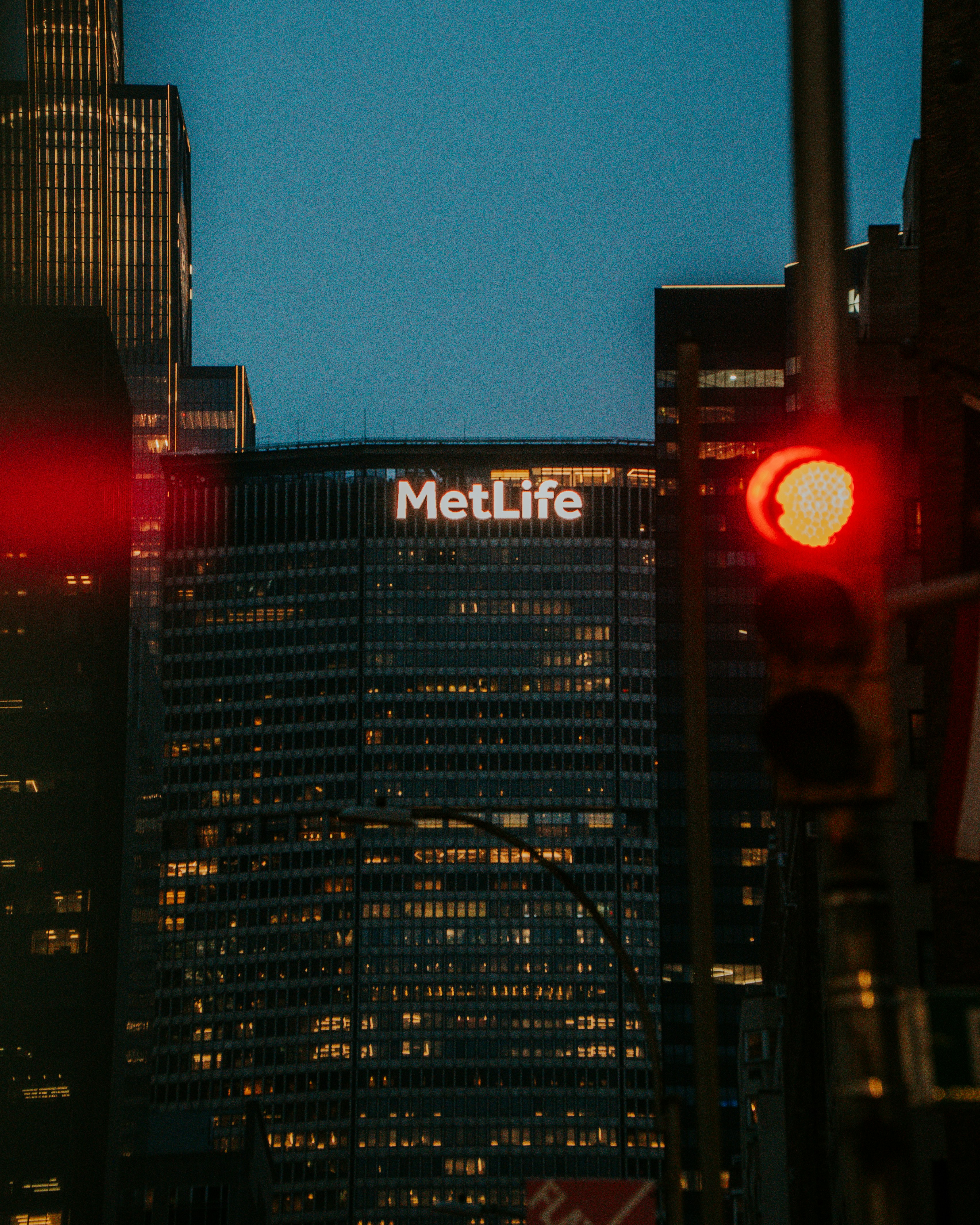 Neon MetLife: City Grid at Dusk
