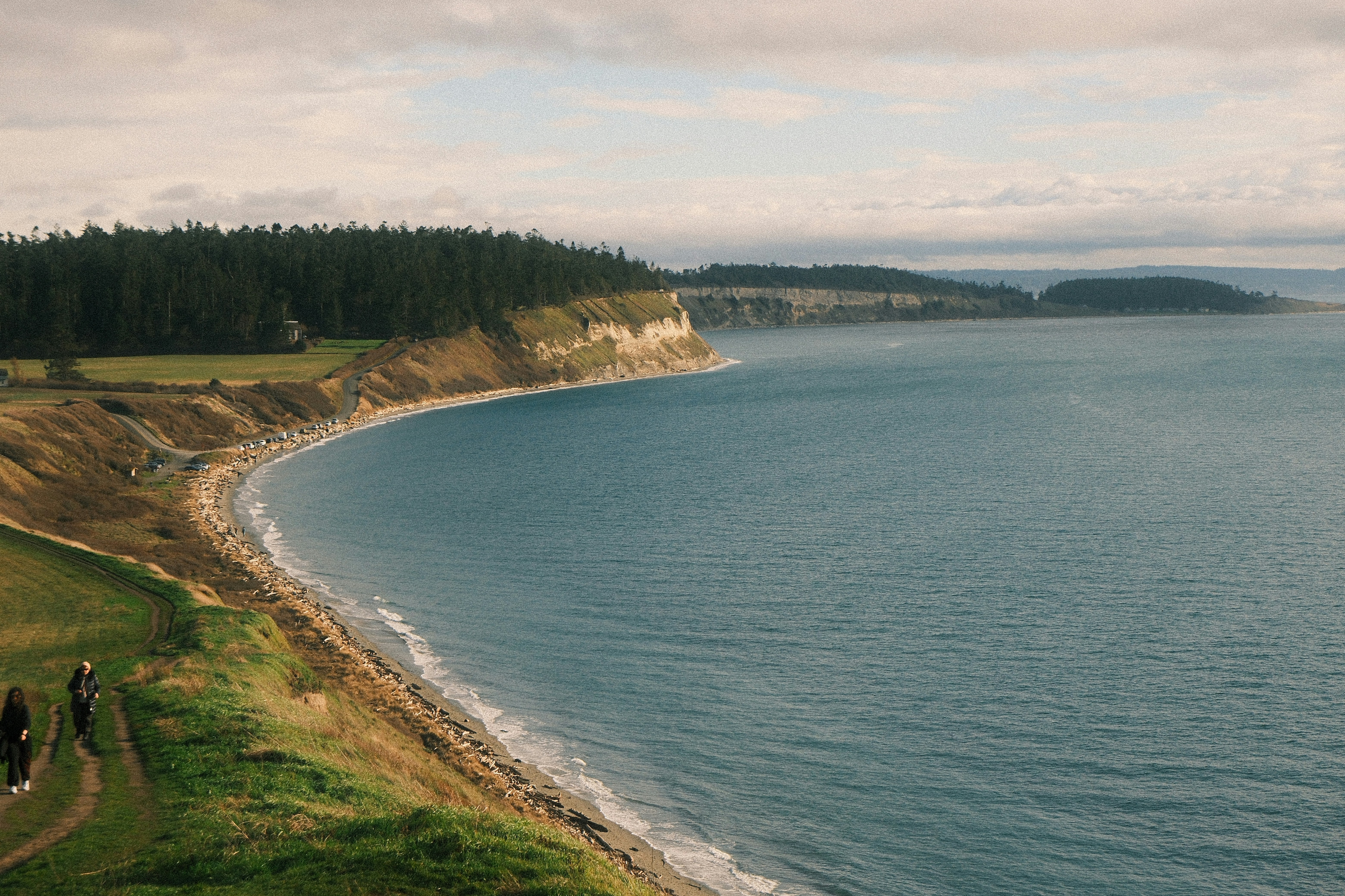Cliffside Path along a Quiet Seaside Ridge
