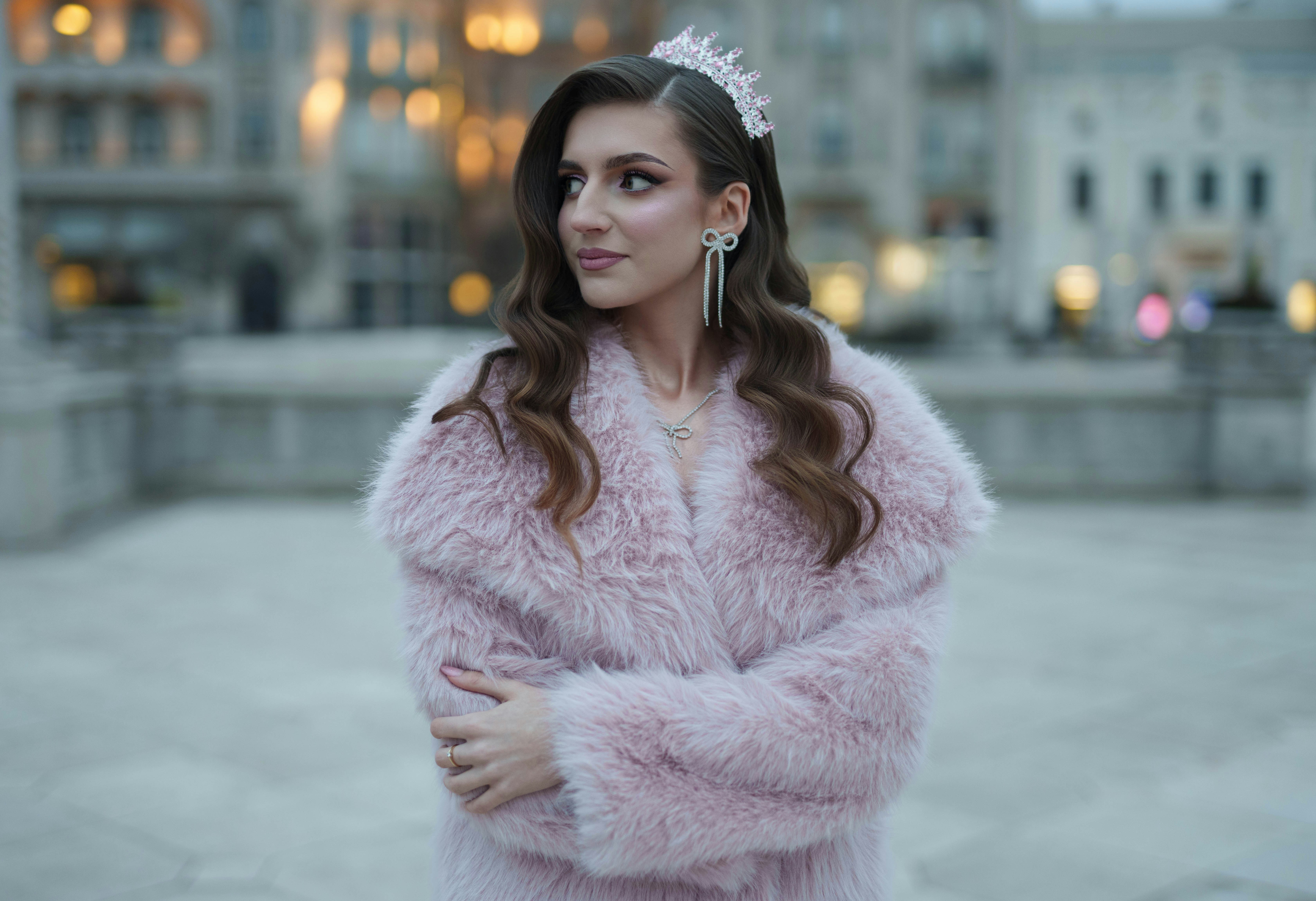 Soft Glam in a Velvet Evening