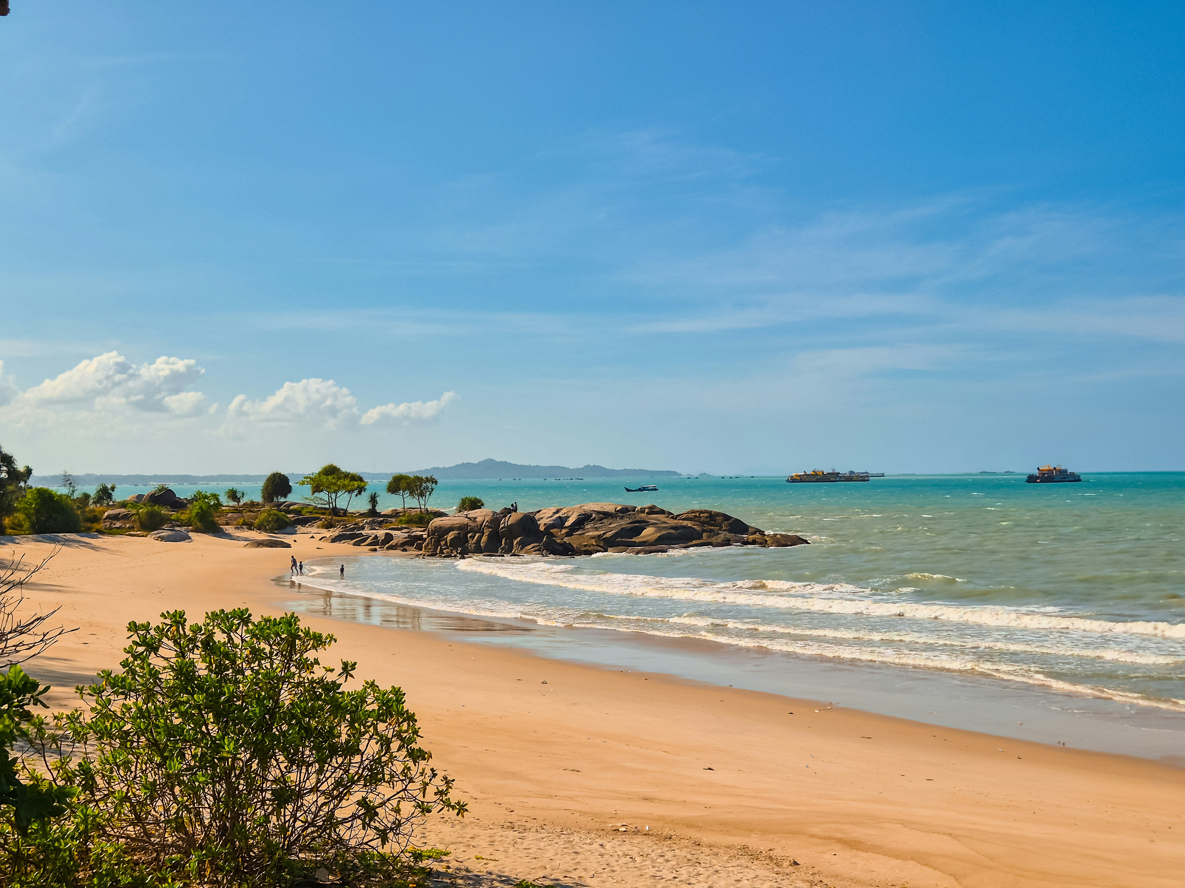 Sun-Warmed Beach Ribbons: A Quiet Horizon by Gentle Seas