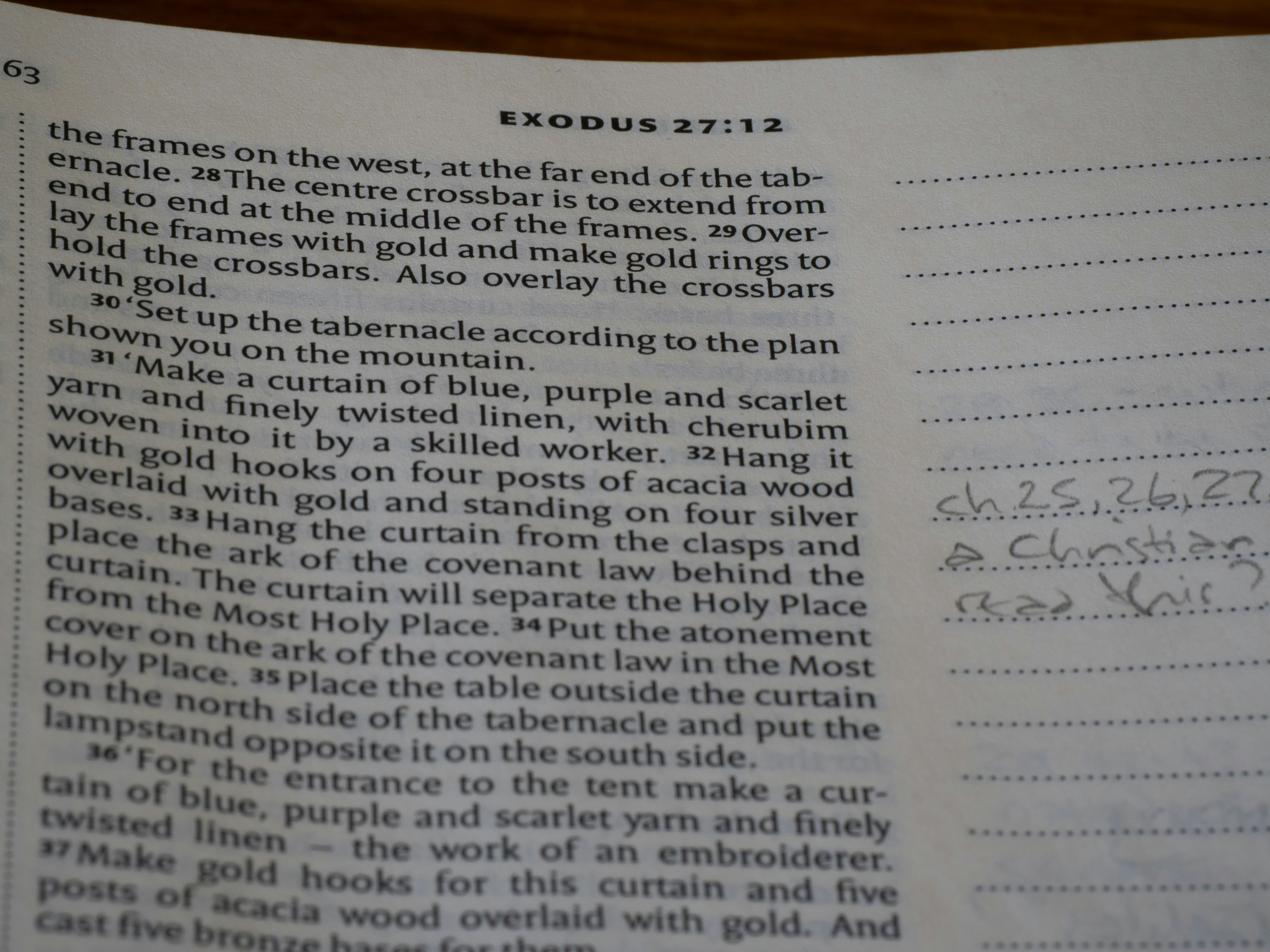 Exodus 27:12 – A Framed Psalm in a Quiet Library Scene