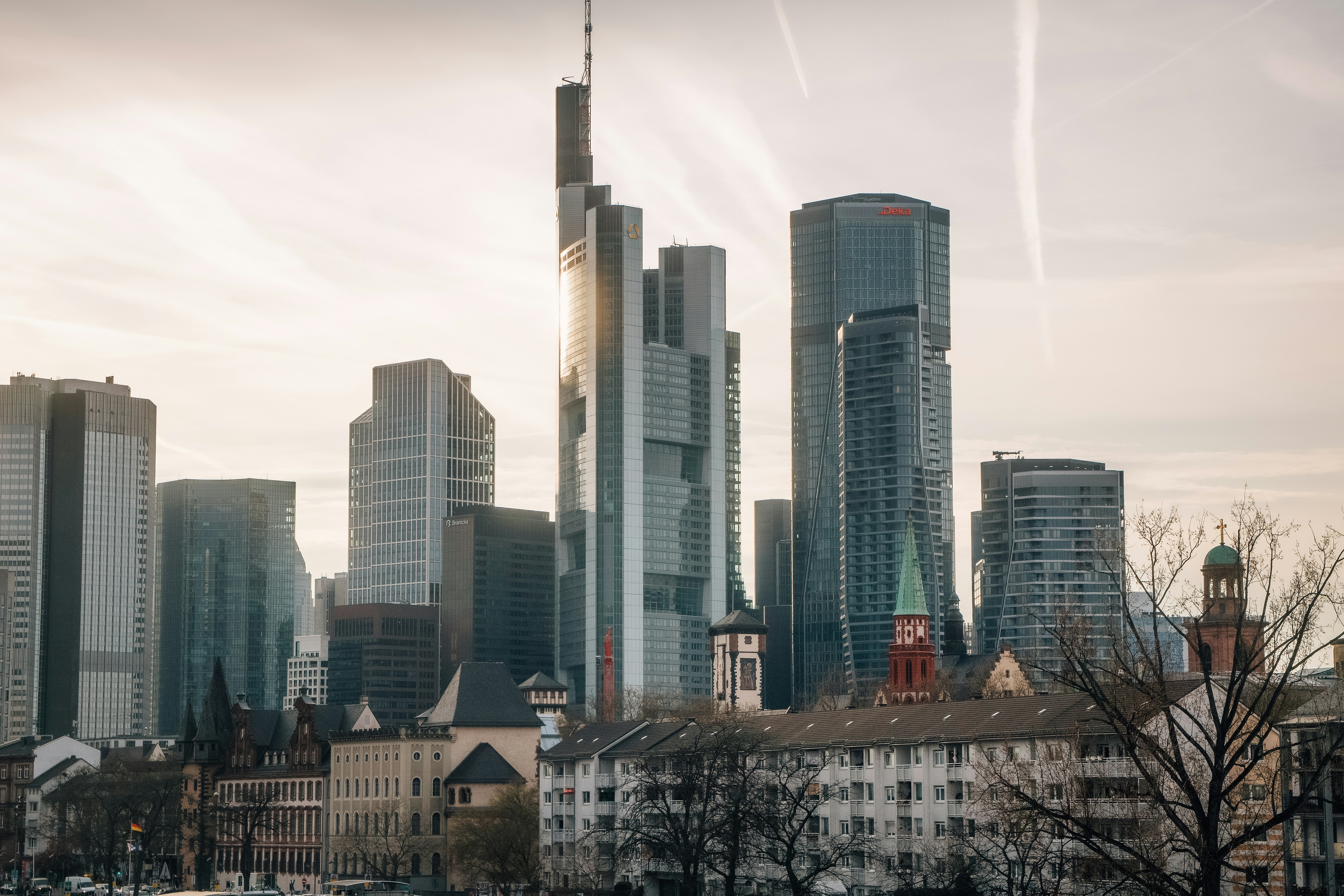 Skyline Convergence: Modern Towers Meet Historic Rooflines