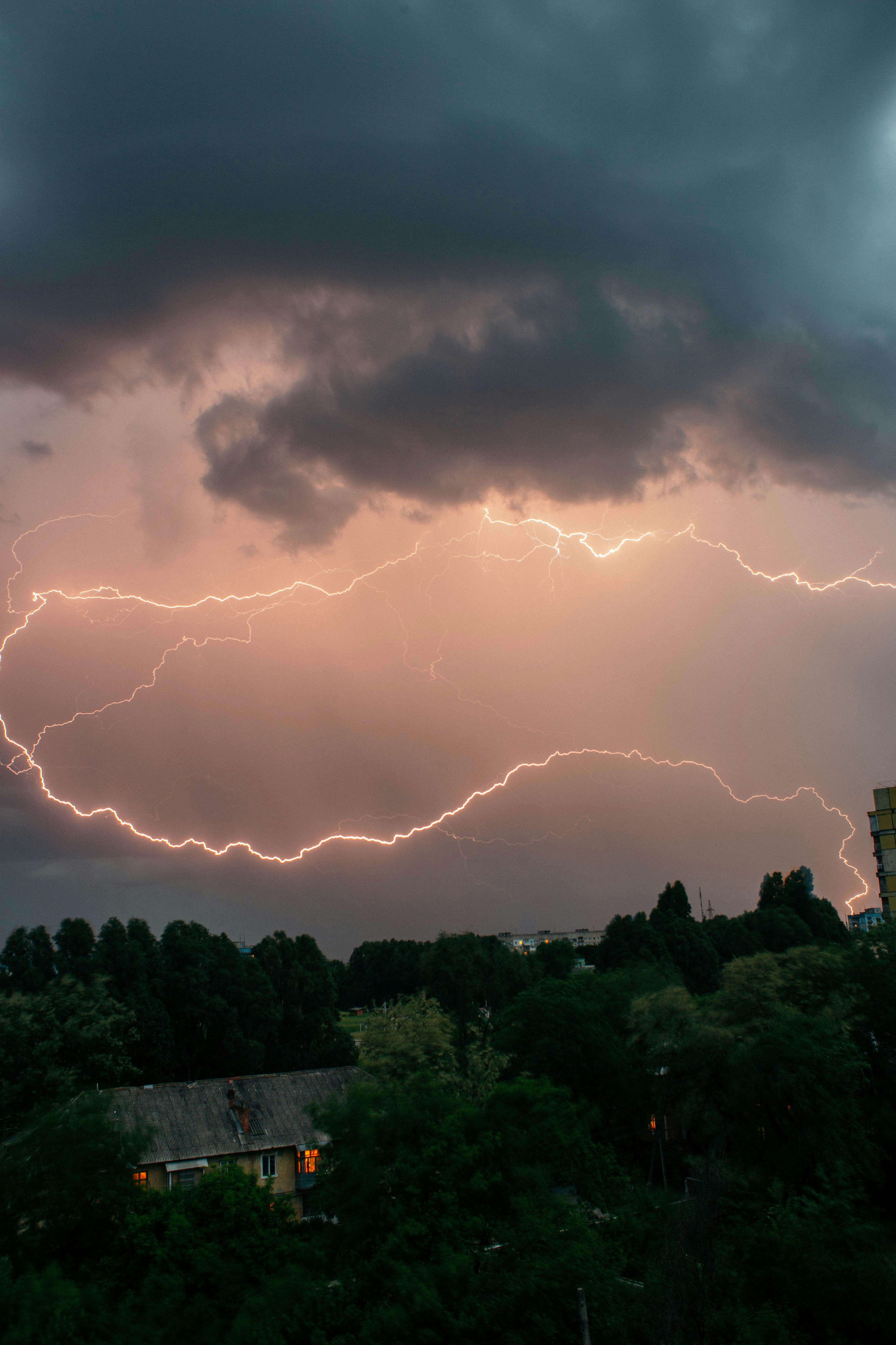 Electric Veins Across a Storm-Charmed Skyline