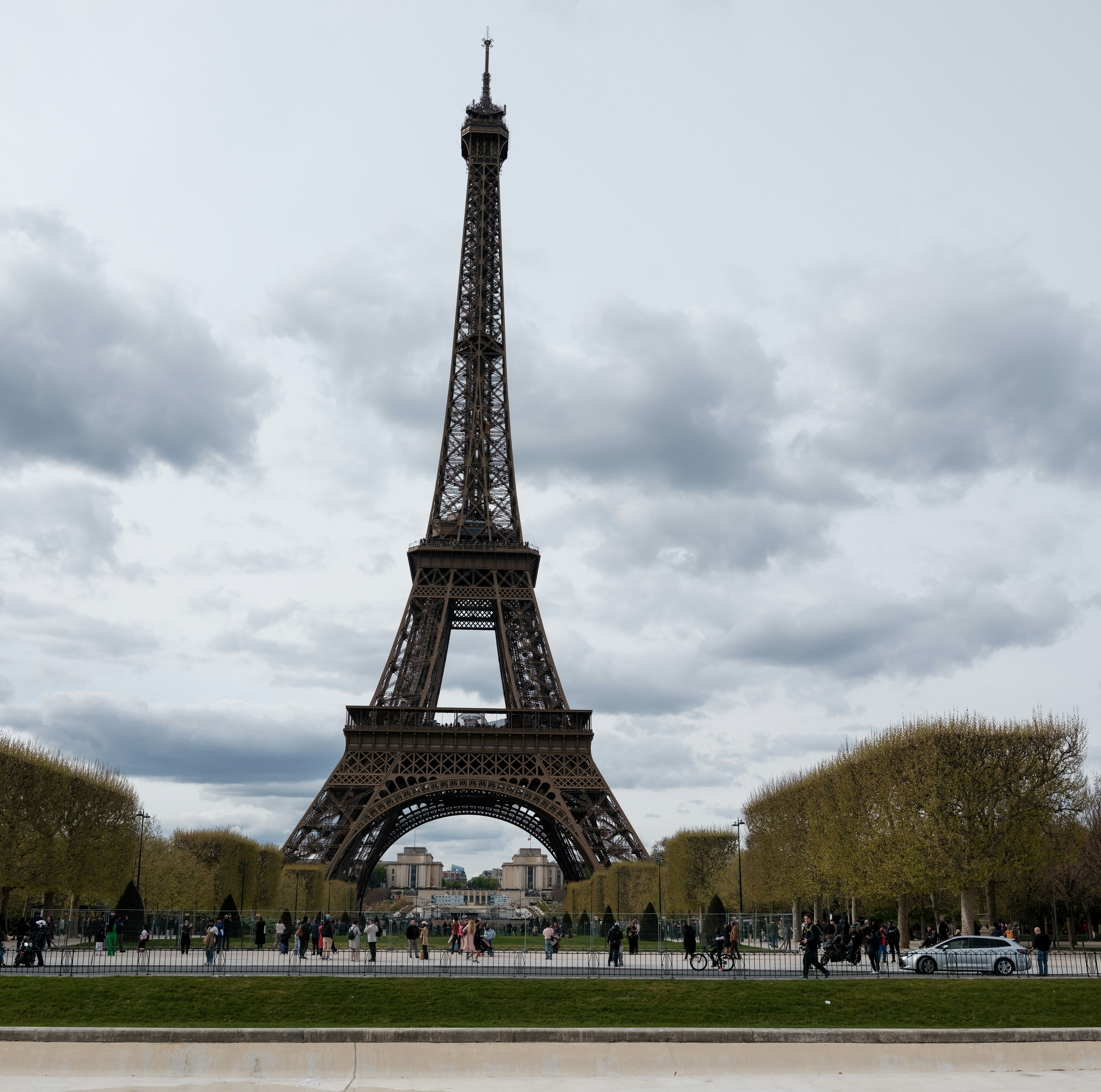 Iron Lattice Icon: The Eiffel Tower Framed Above the Parterre