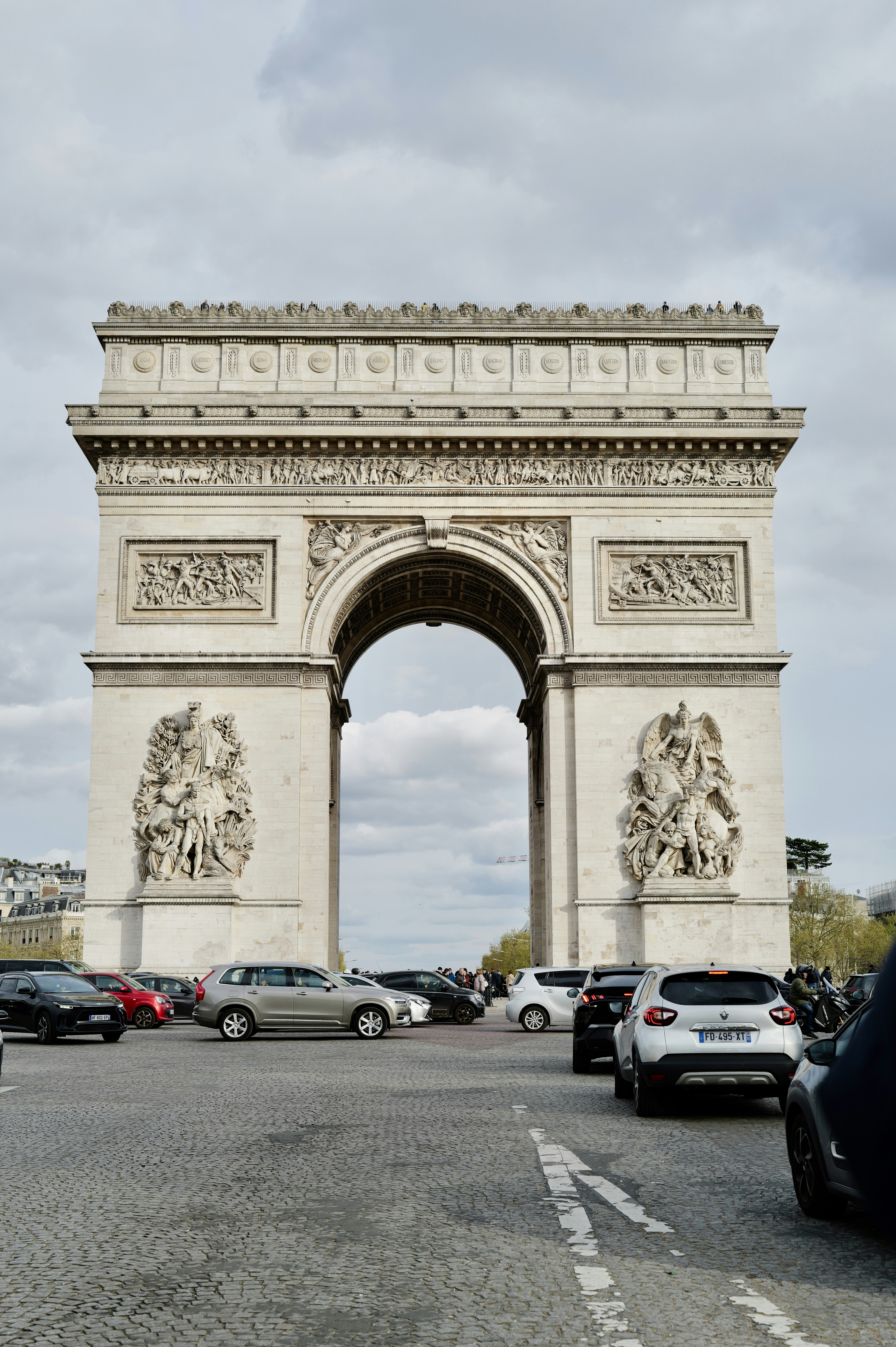 Triumphal Arch Framed by a Sea of Cars