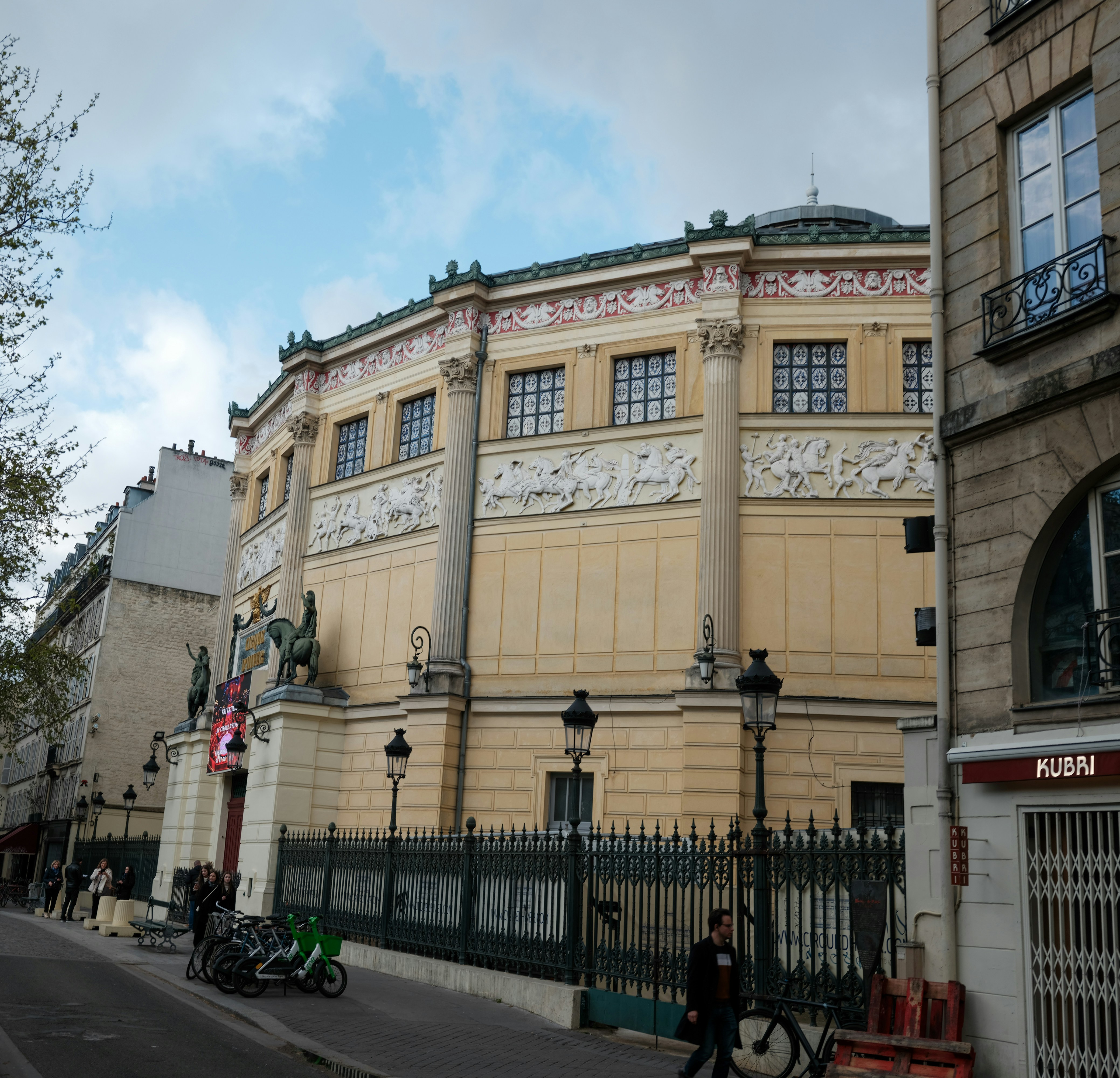 Baroque Theater Facade Overlooked by City Street
