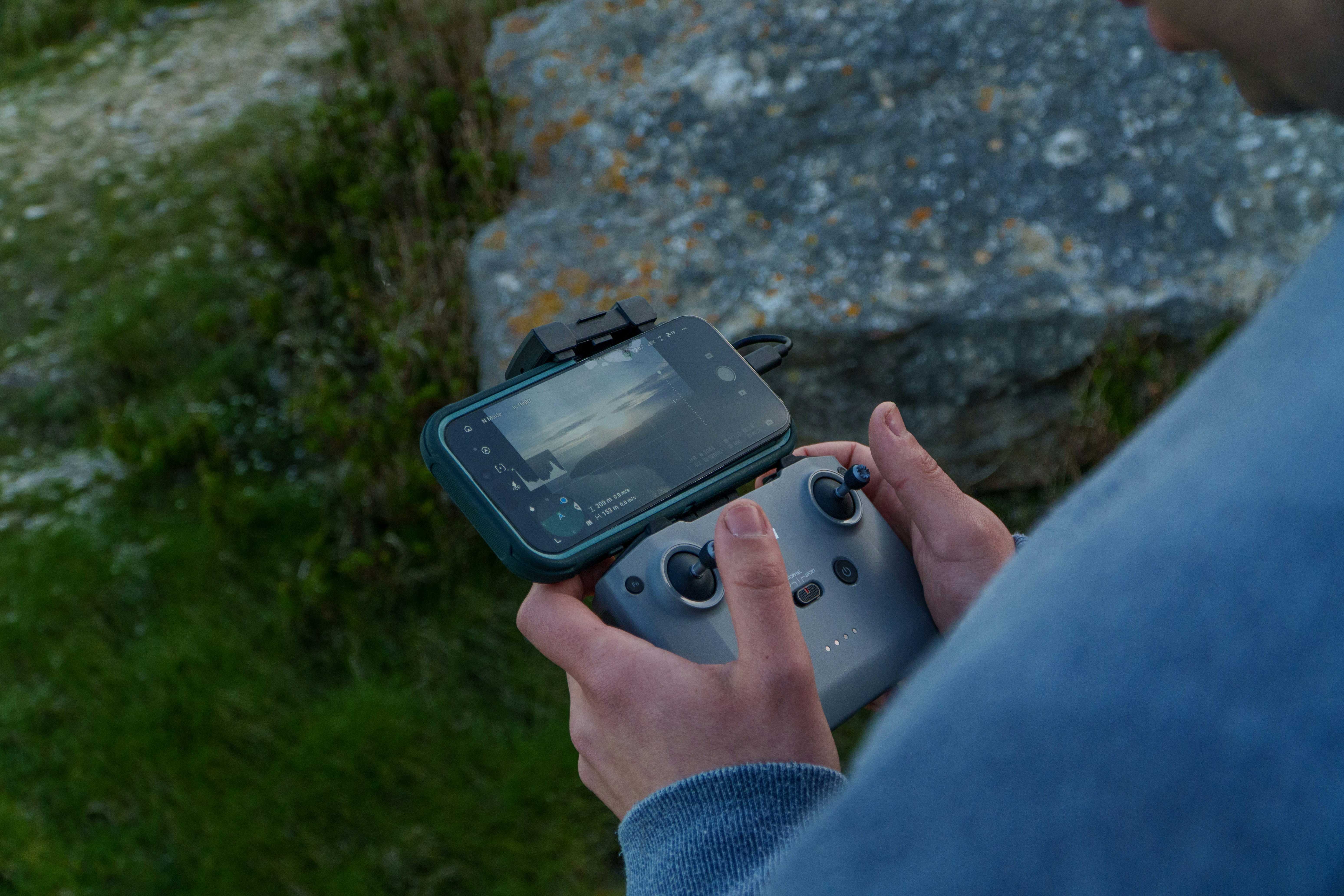 Manual Flight: A Waypoint Above Rock and Grass