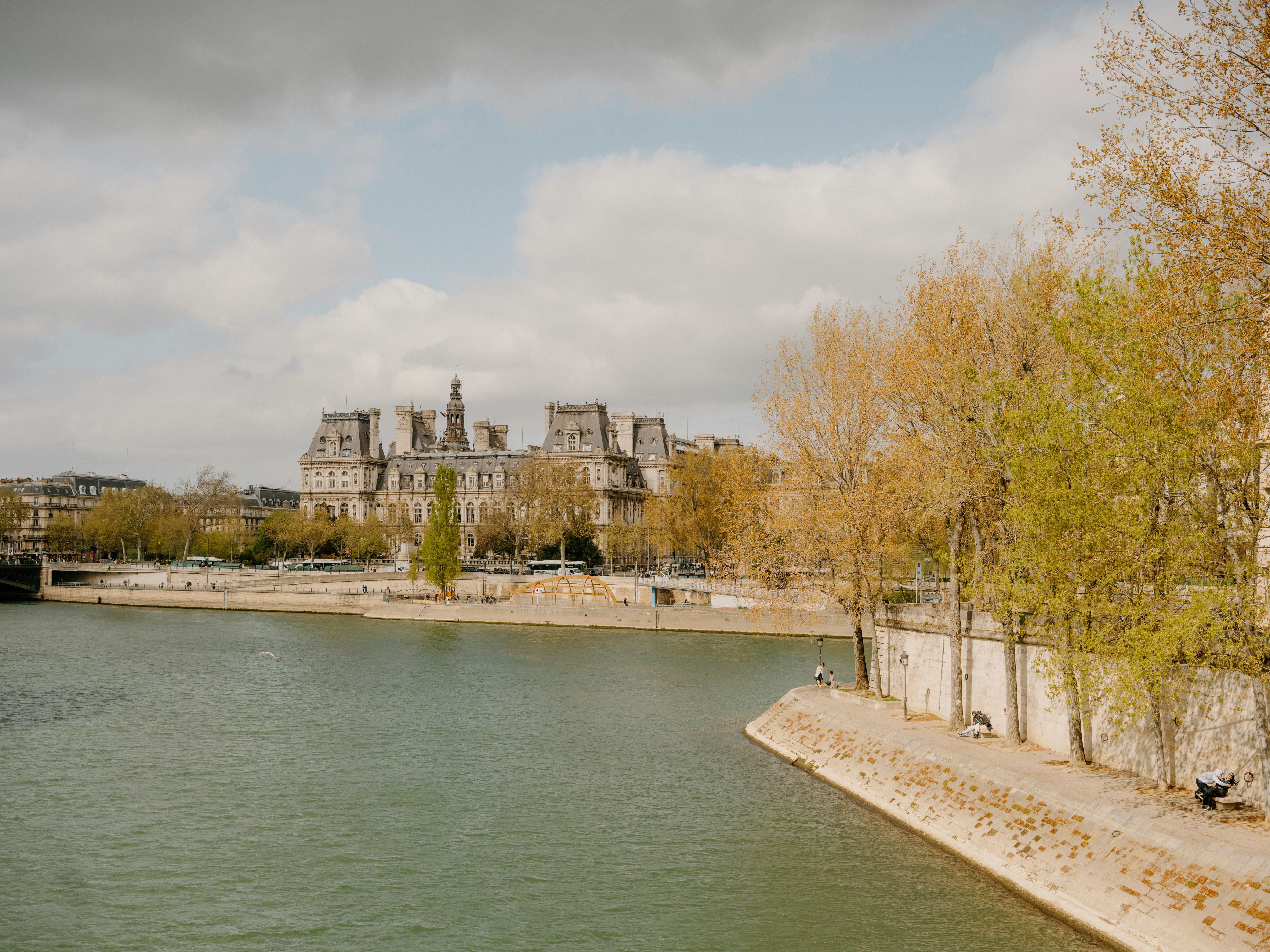 Riverside Castle: Autumnal Banks of the Seine
