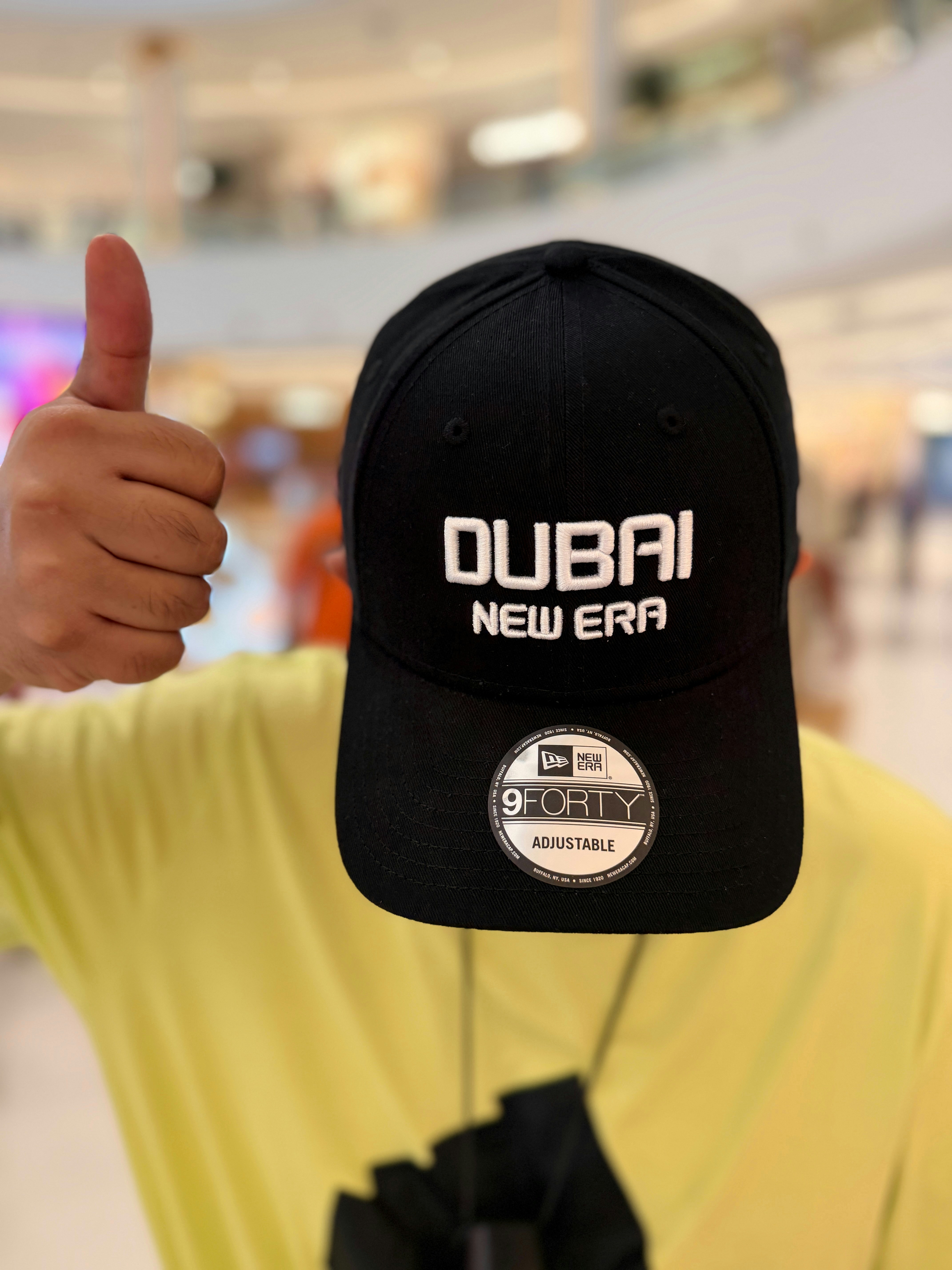 Dubai New Era Cap Lifted in a Bright Mall Moment