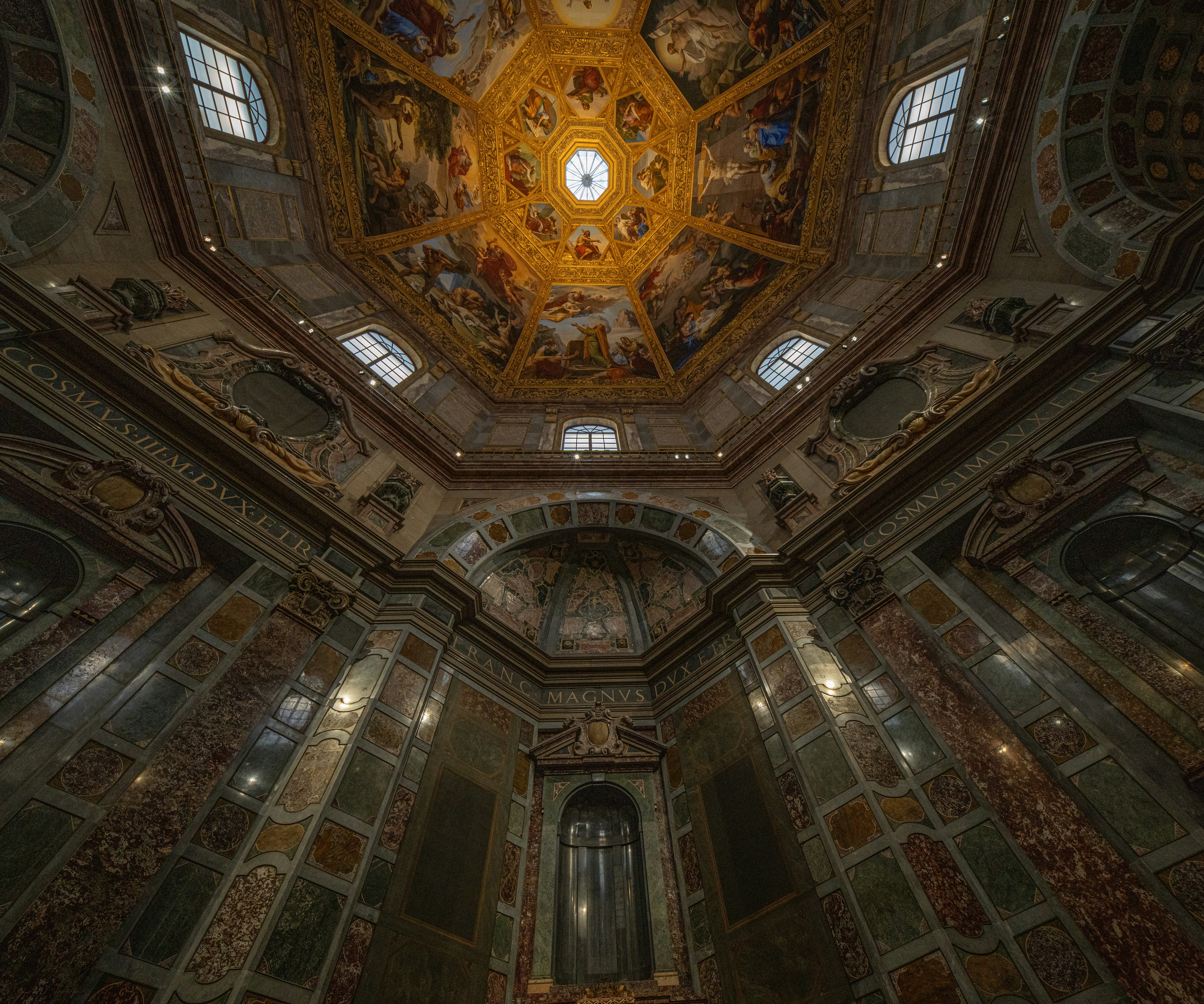 Vaulted Glory: An Ornate Cathedral Ceiling’s Golden Mosaic