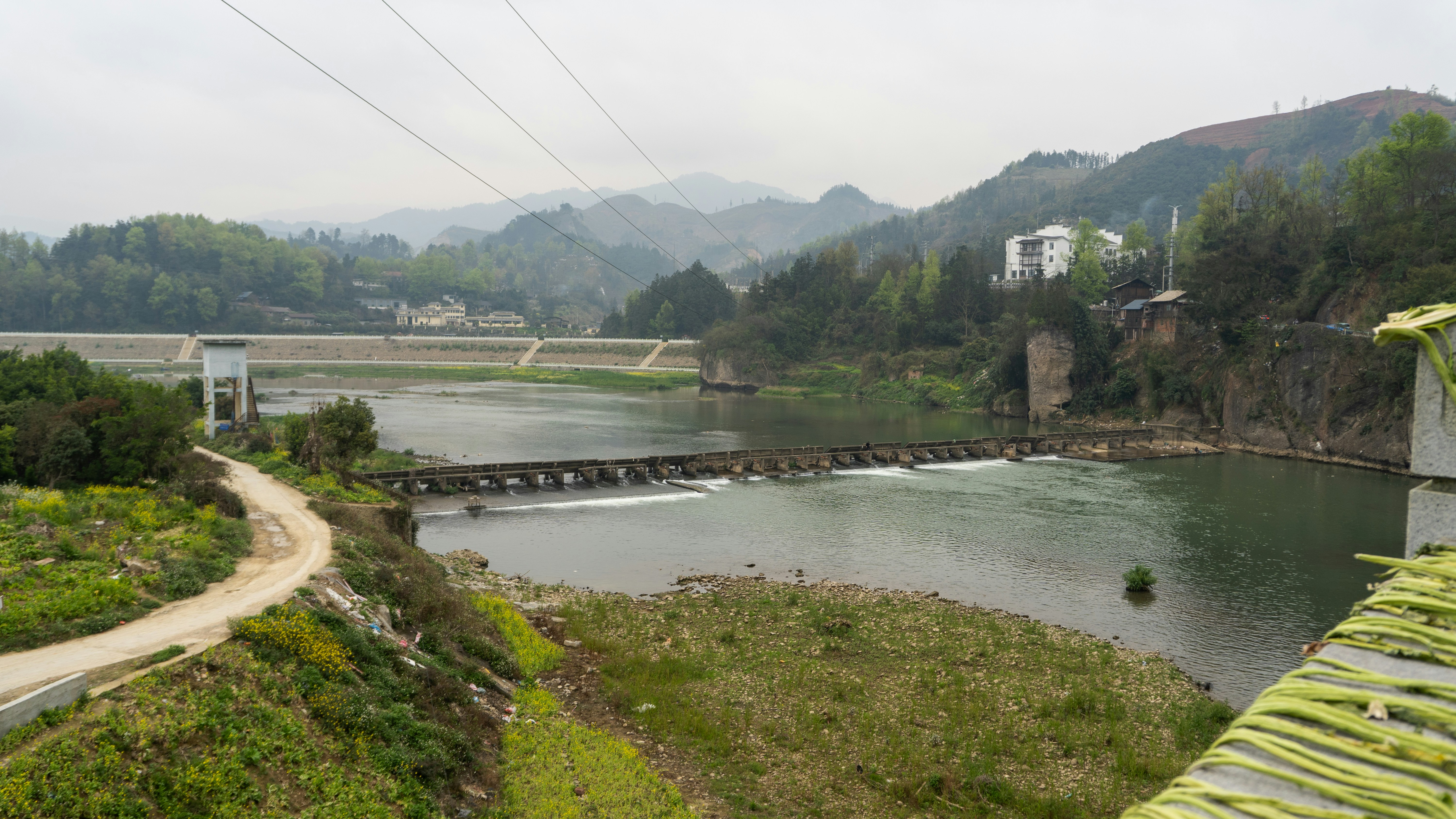 Bridge and river bend: a quiet valley crossroads