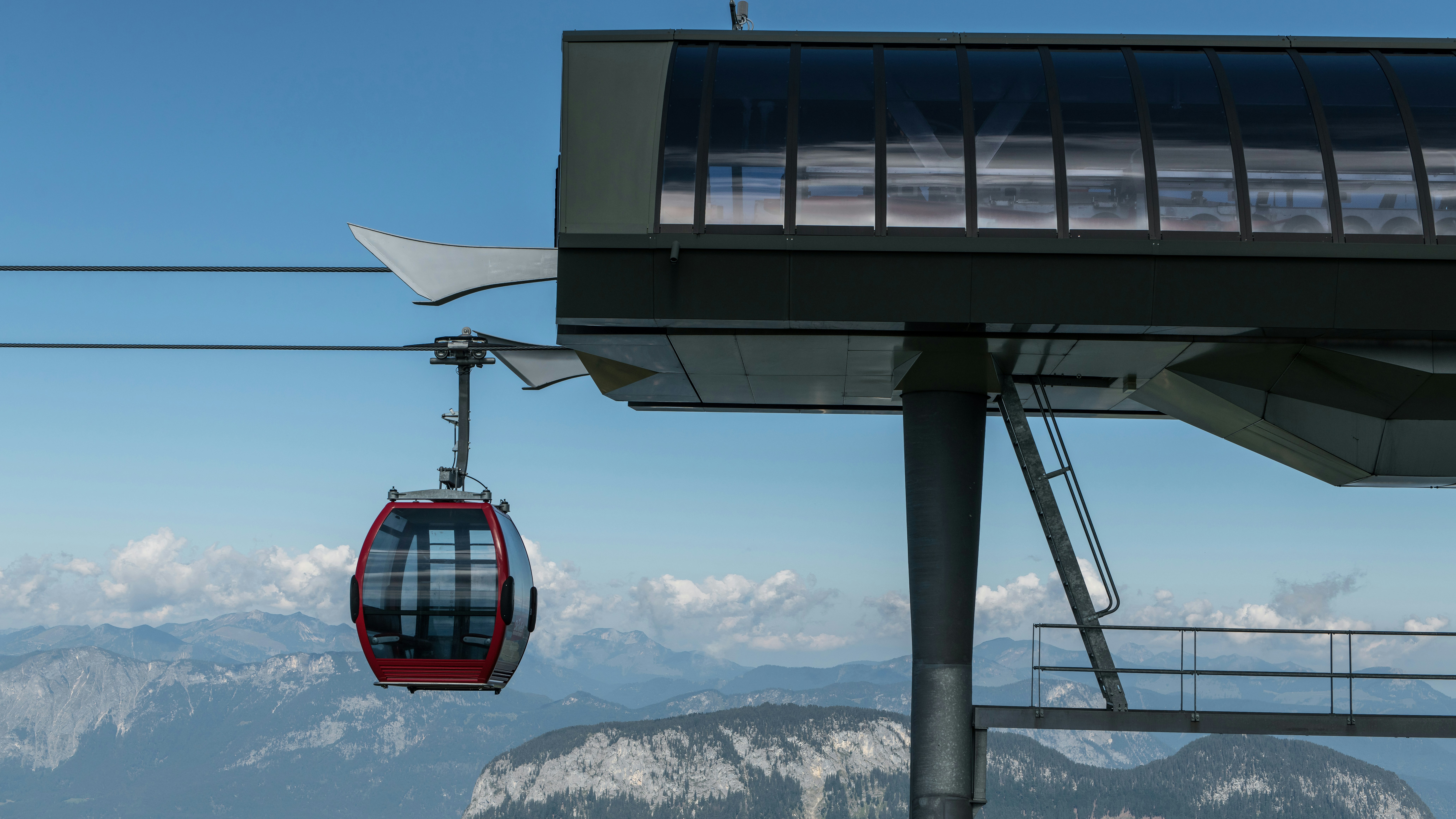 Cable Car Over the Alpine Spine