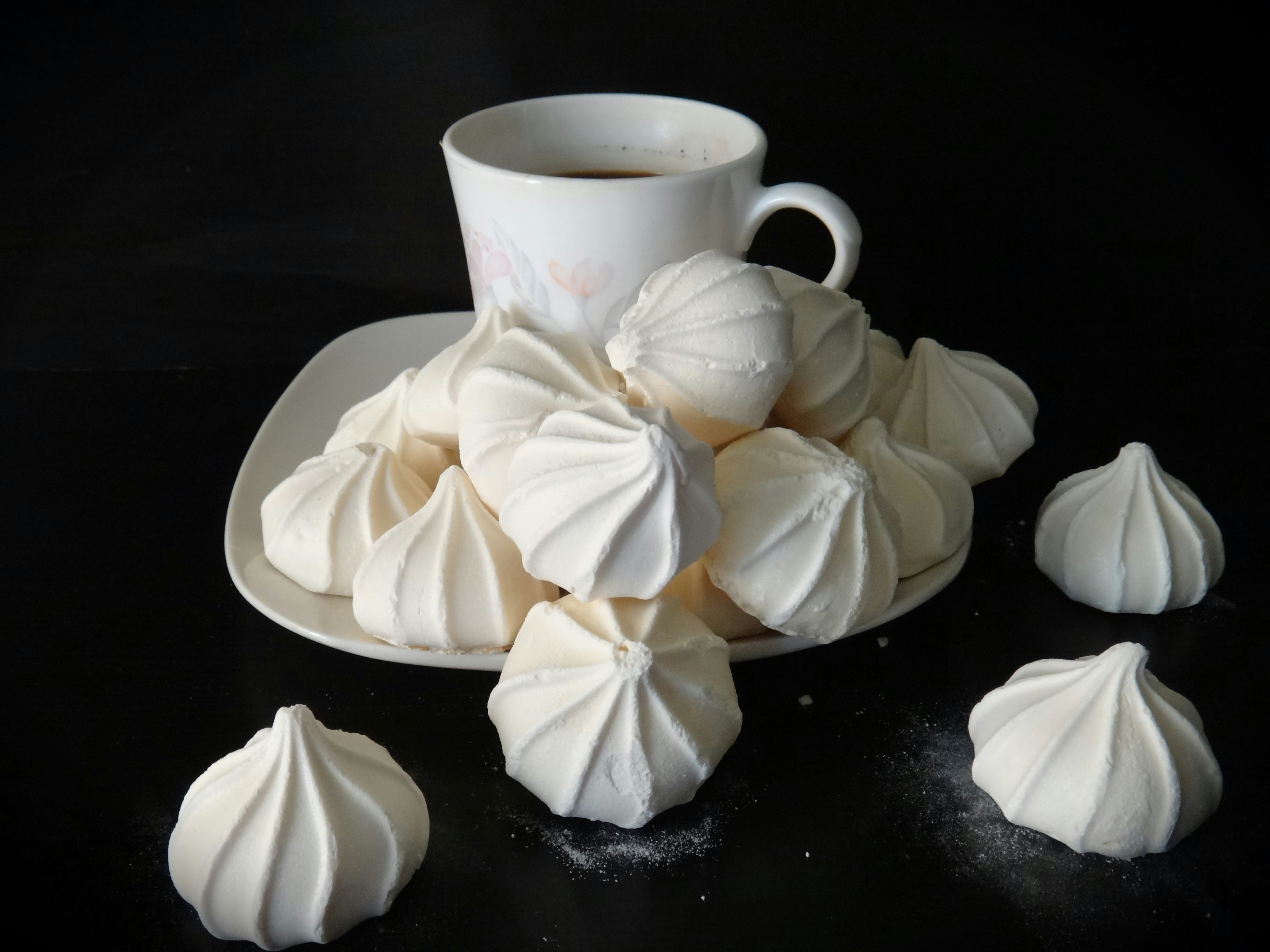 Whispers of Vanilla on a Dark Plate