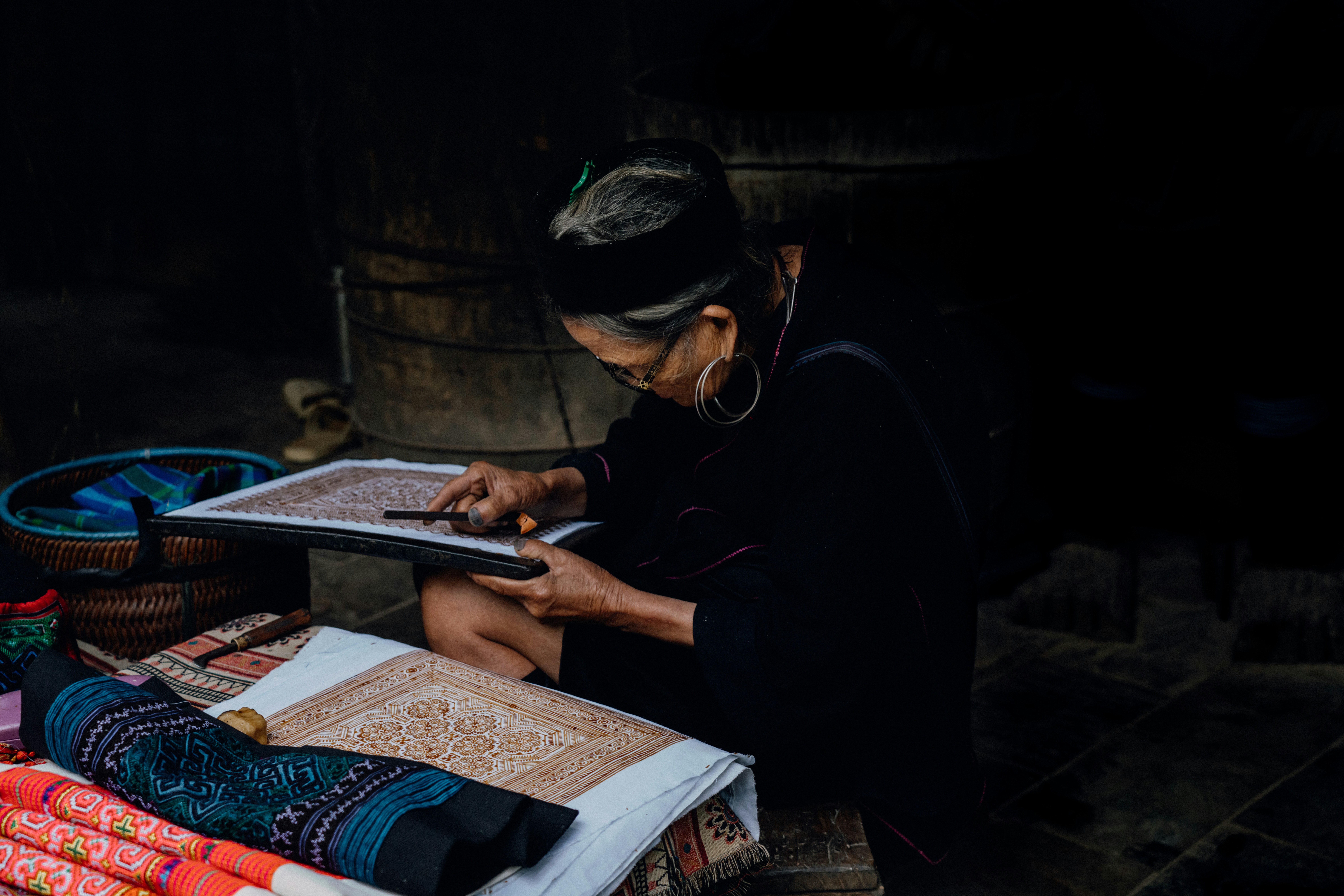 Ink and Illumination: A Quiet Moment with Textiles and Tablet