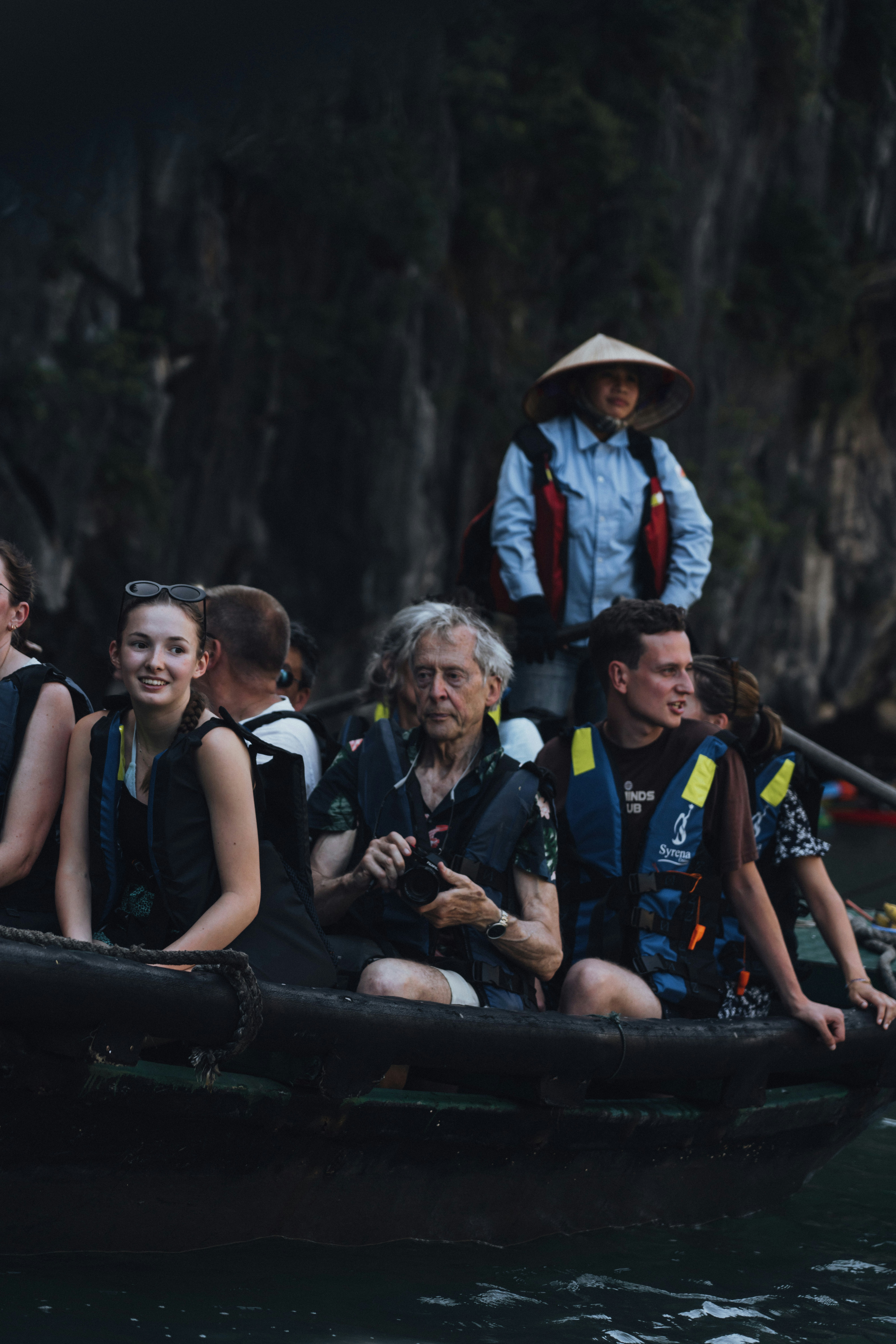 Riverbound Voyager: Portrait of a Shared Moment on the Boat