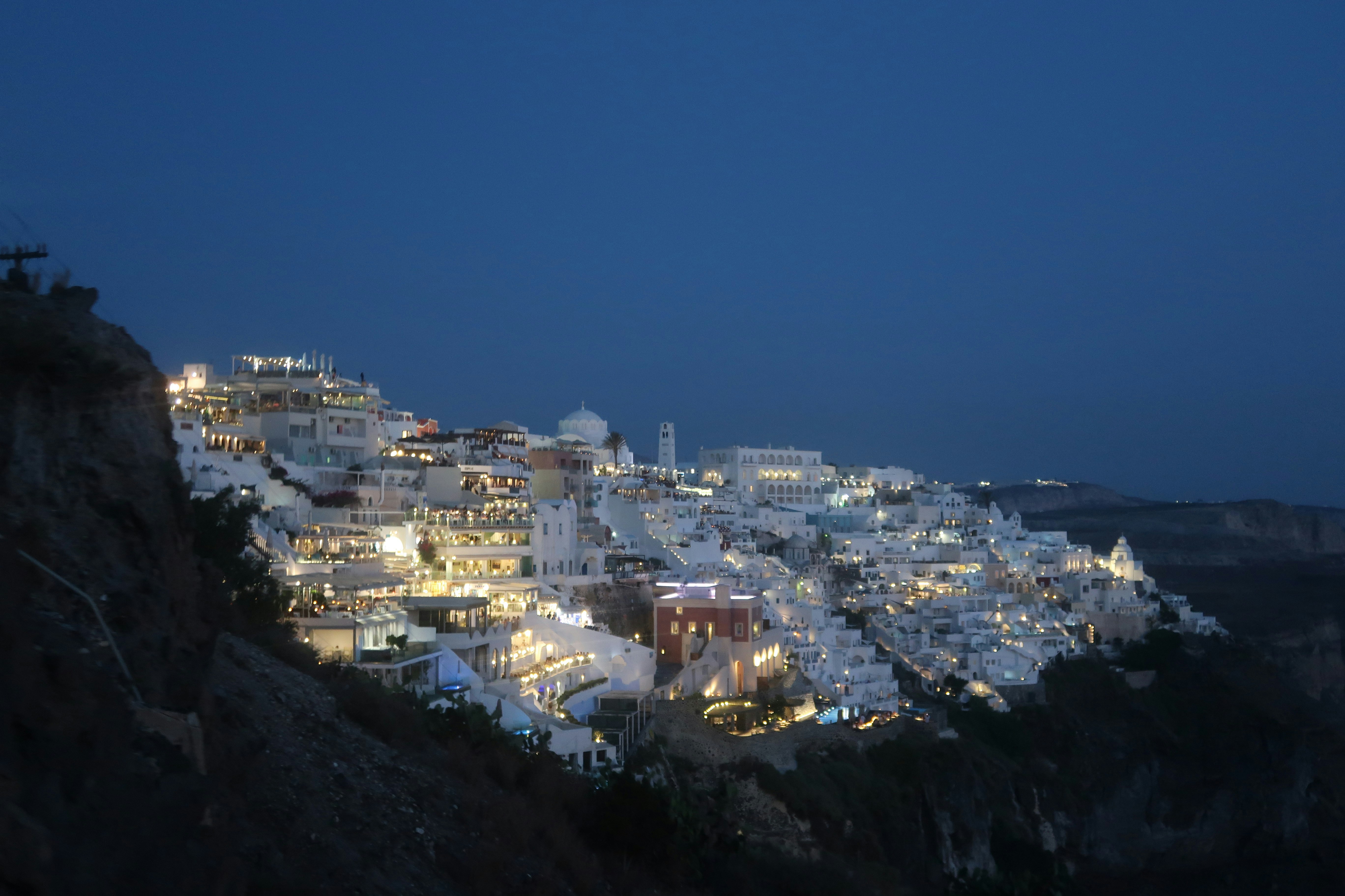 Moonlit Myrto: A Quiet Climb Through Santorini’s Whitewashed Cliffs