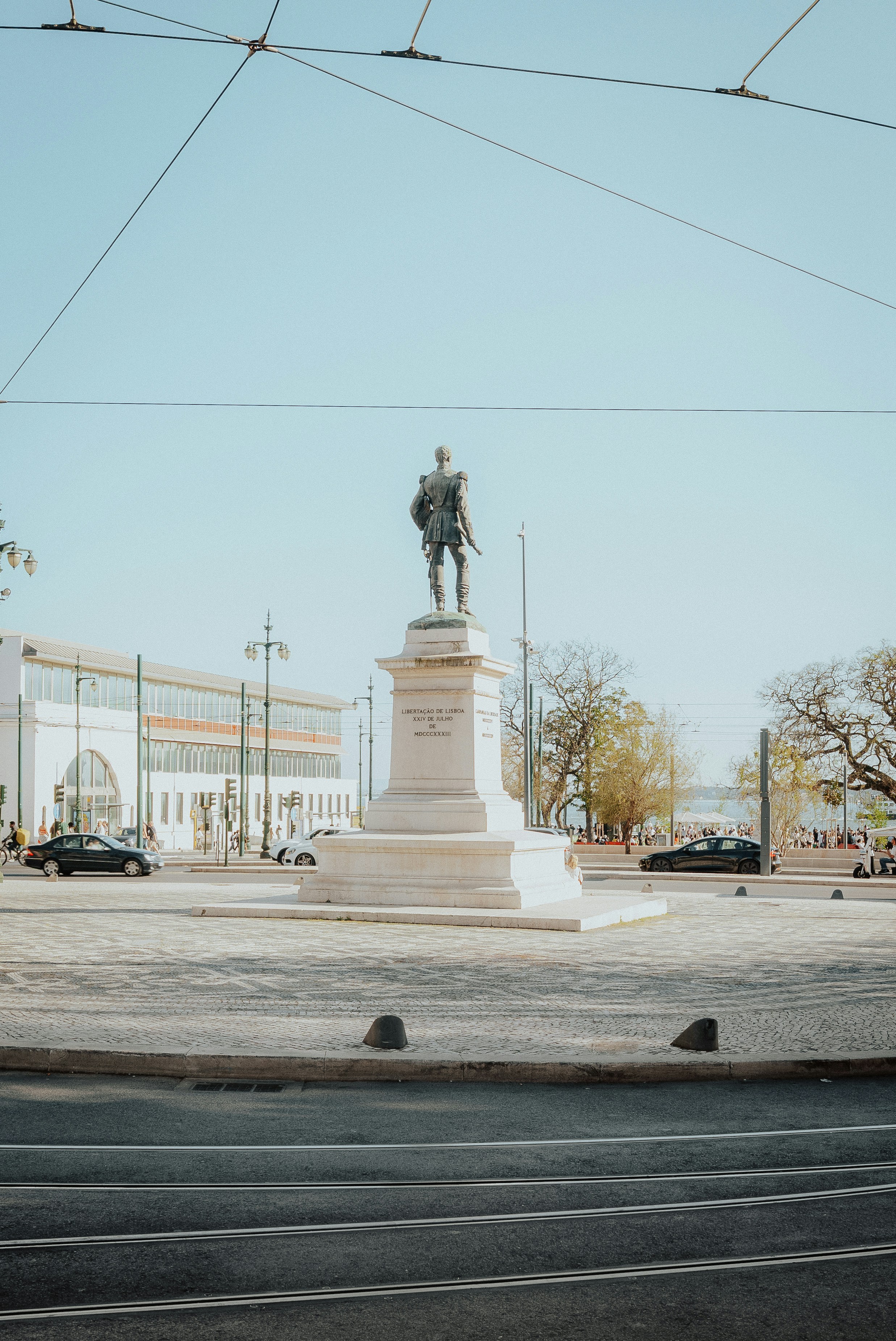 Statue at the City Square: Dawn Light on a Pedestal