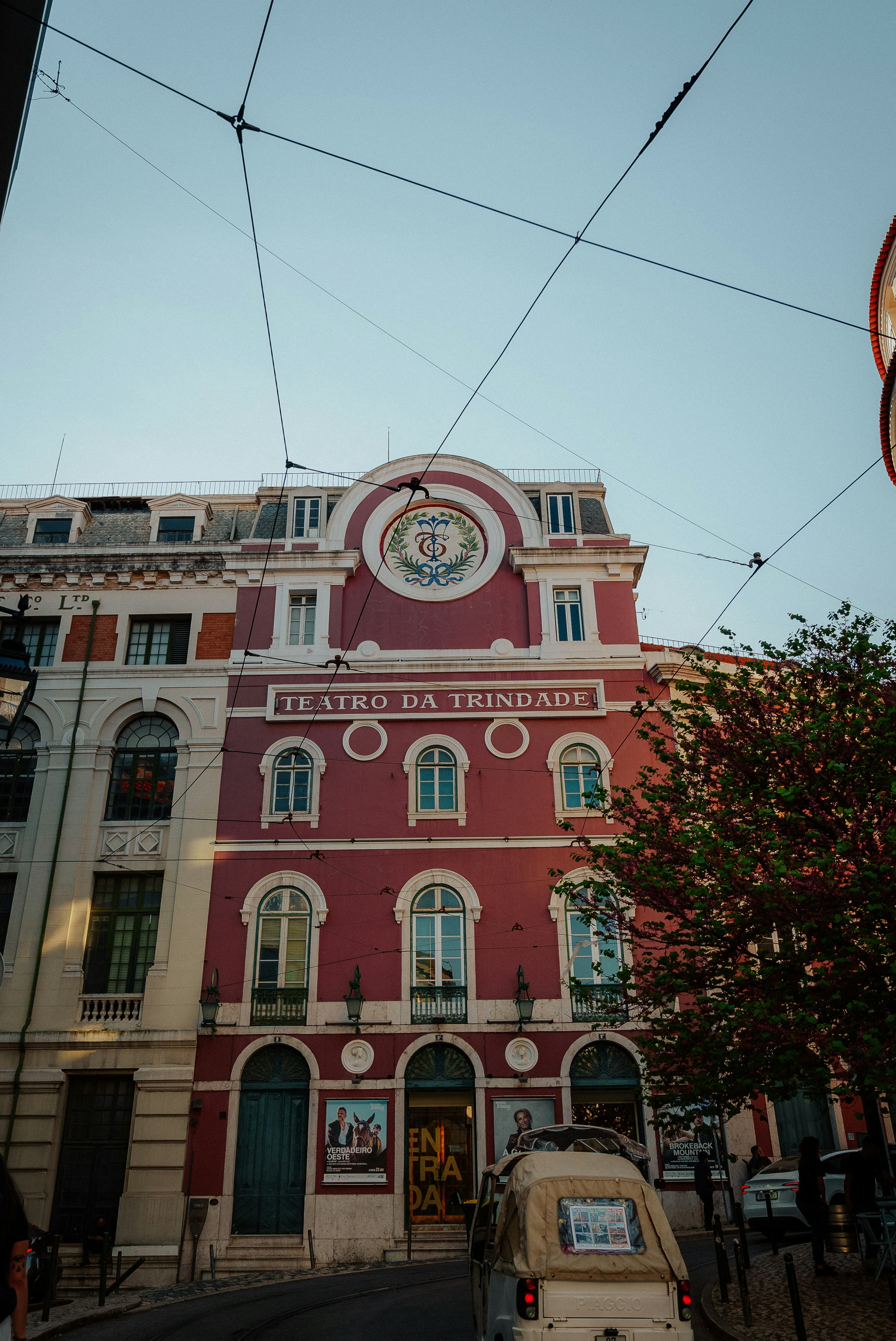 Teatro da Trindade Facade in the Sunlit Rua