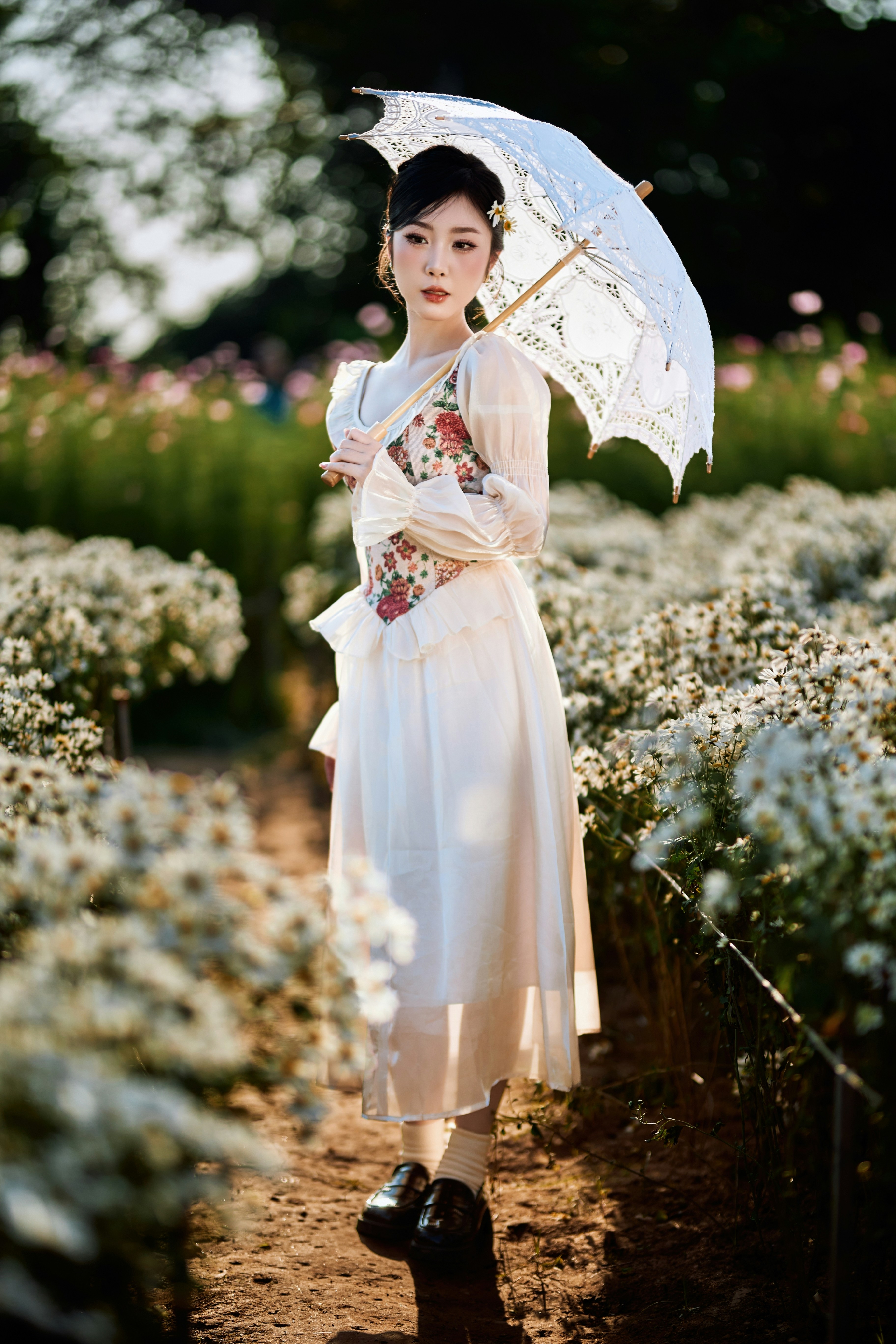 Portrait in Bloom: A Delicate Moment with a Lace Parasol
