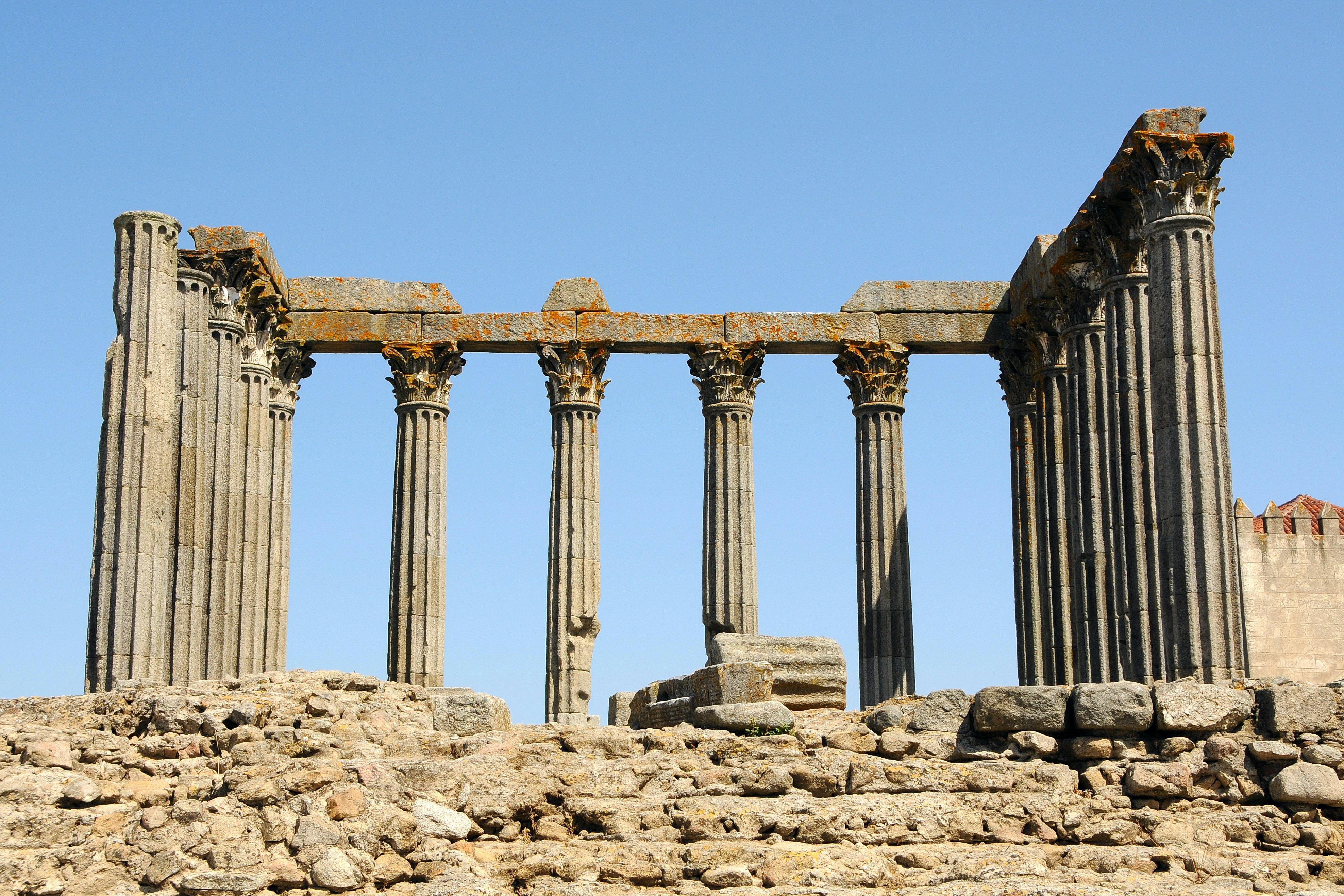 Columns of Time: Ancient Ruin Framing a Clear Sky
