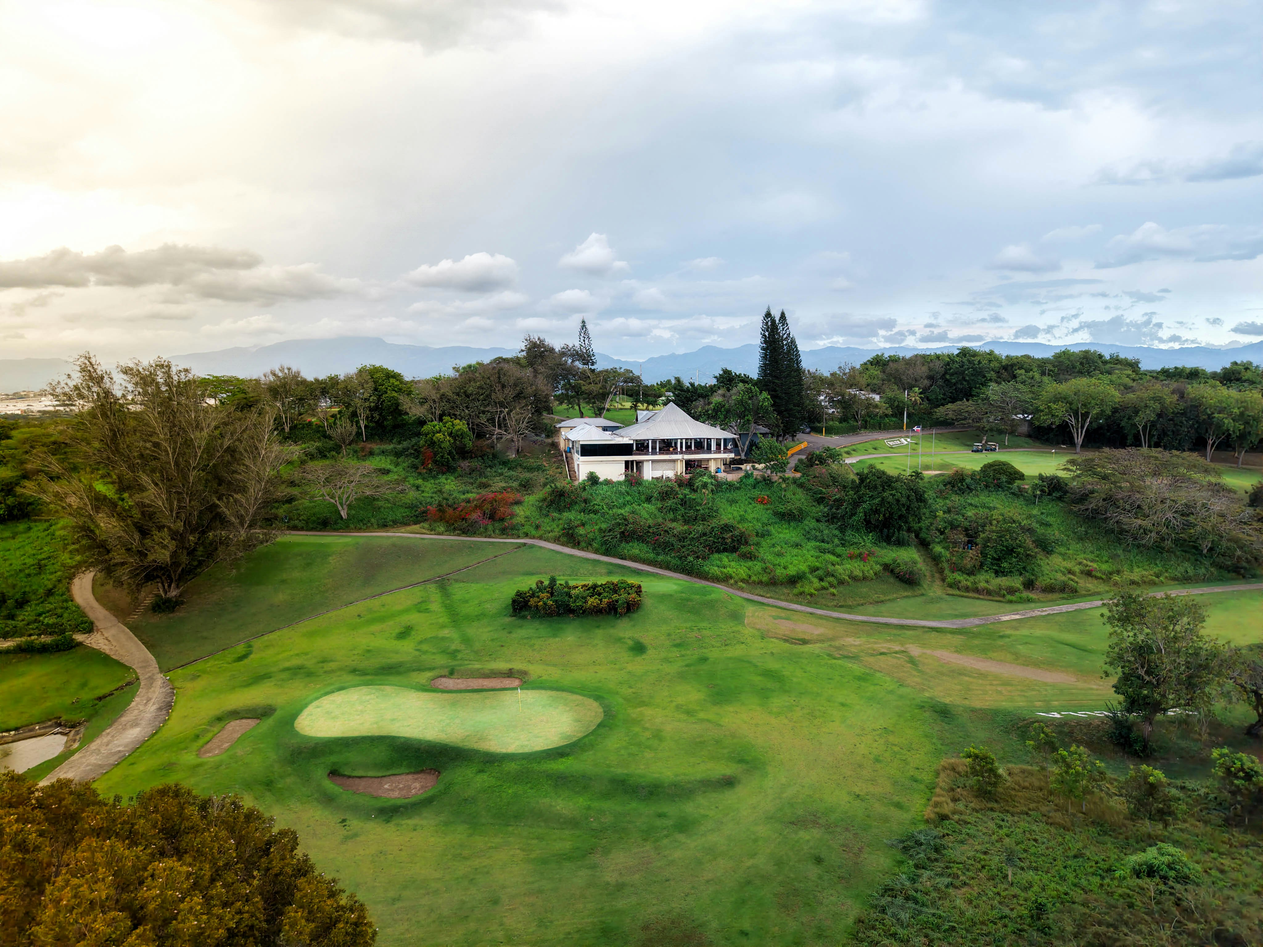 Golf Course in Green Valley: Aerial View of Putting Green and Clubhouse