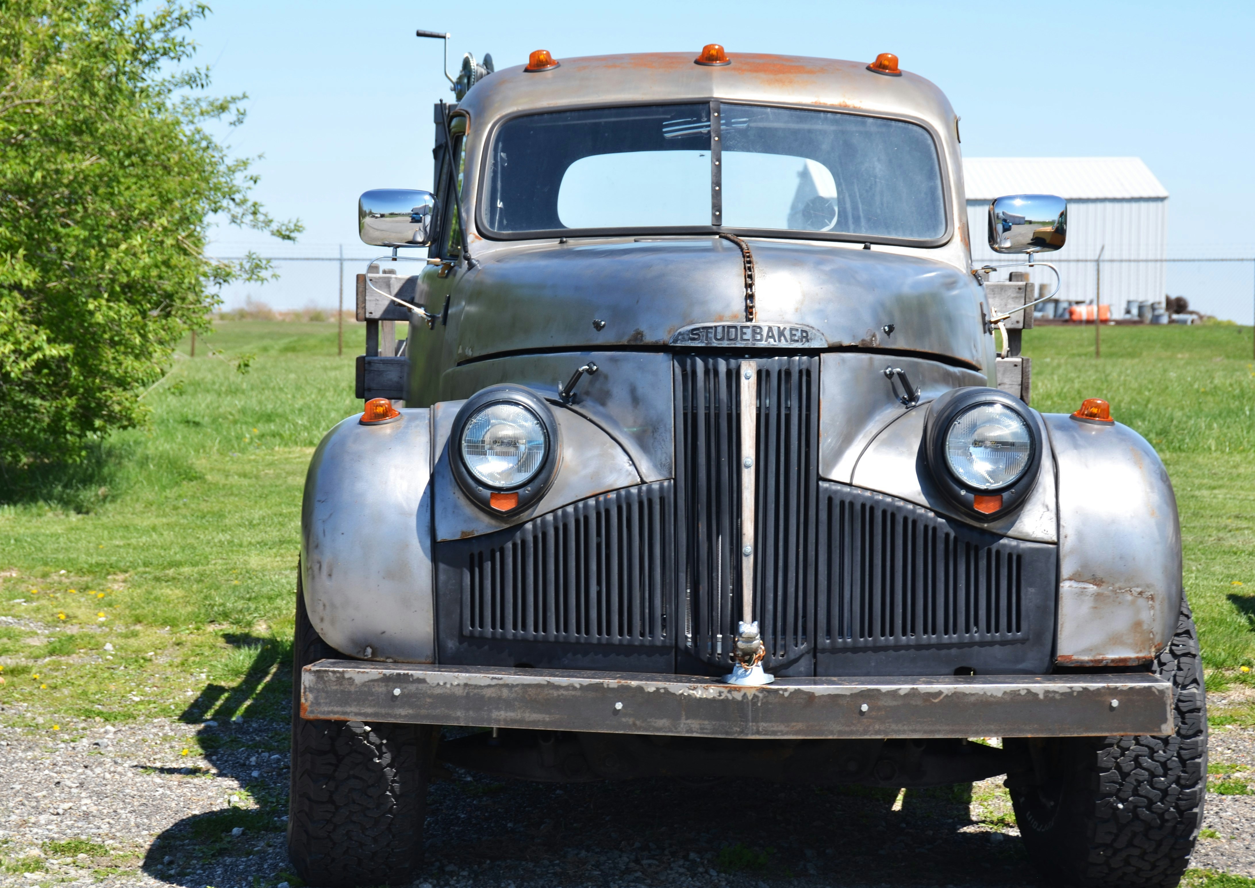 Old Iron Grin: The Front-End Portrait of a Weathered Truck