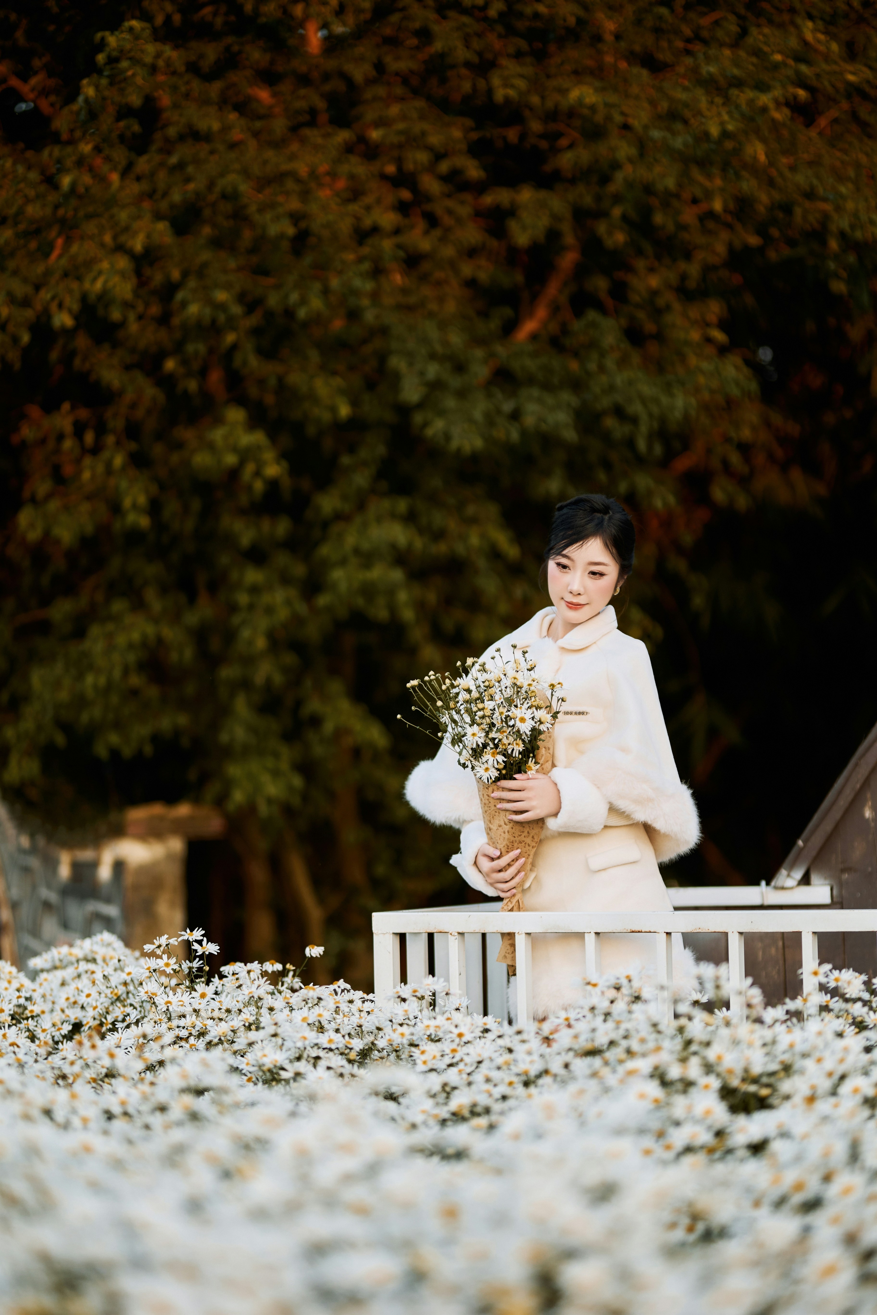 Bouquet amid White Winter: A Quiet Moment in the Floral Field